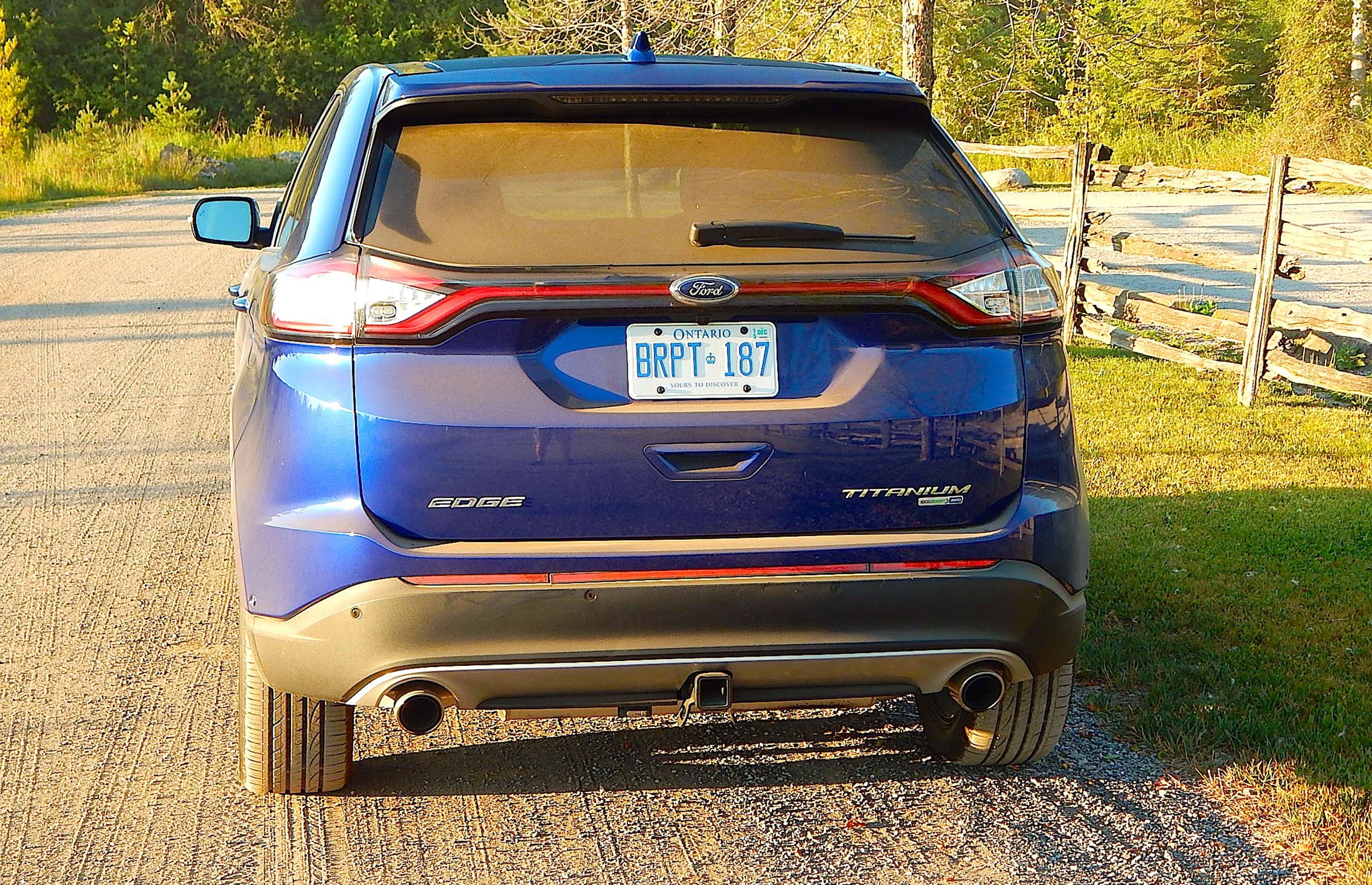 SUV Review: 2015 Ford Edge AWD Titanium | Driving