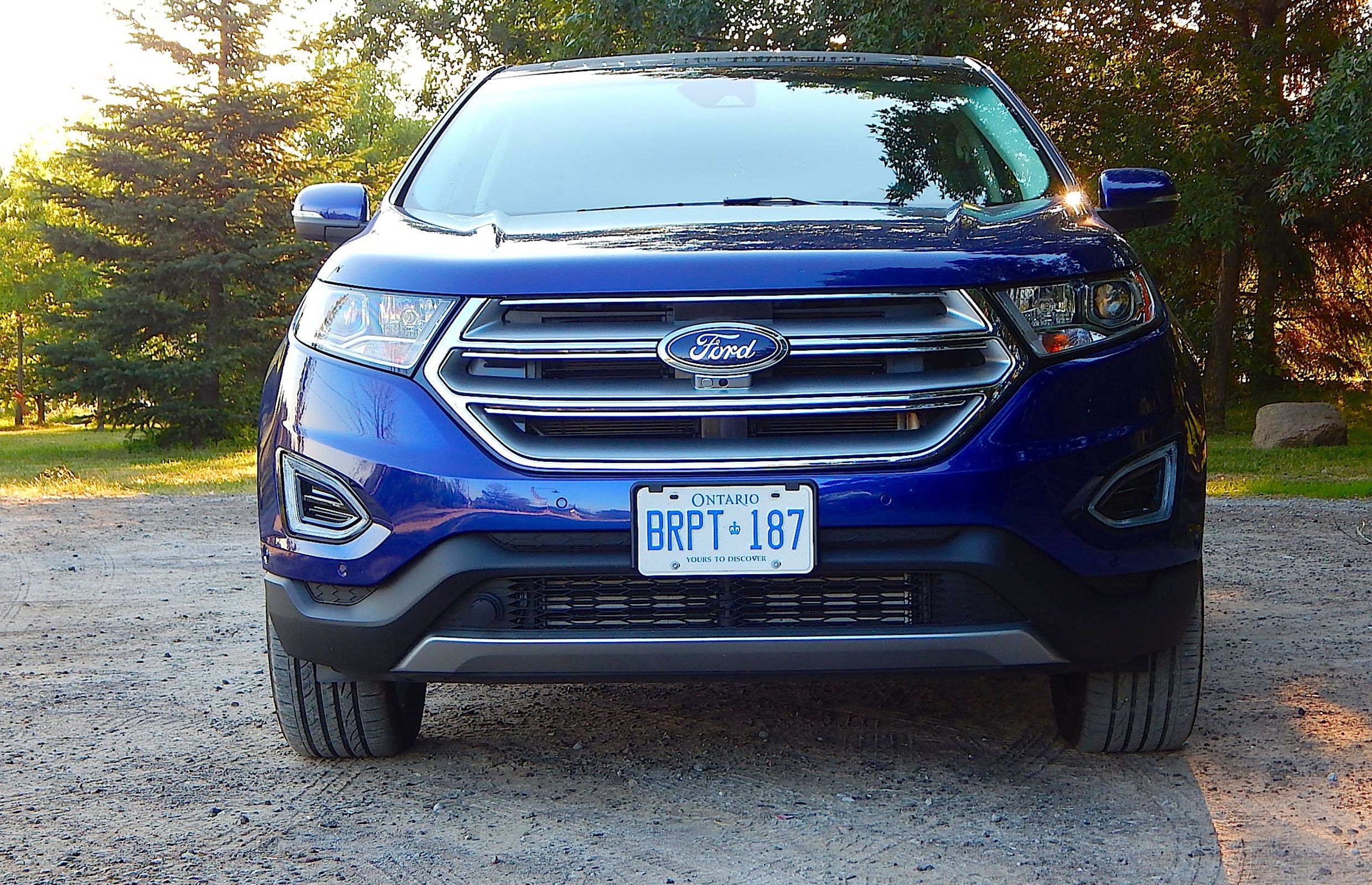 SUV Review: 2015 Ford Edge AWD Titanium | Driving