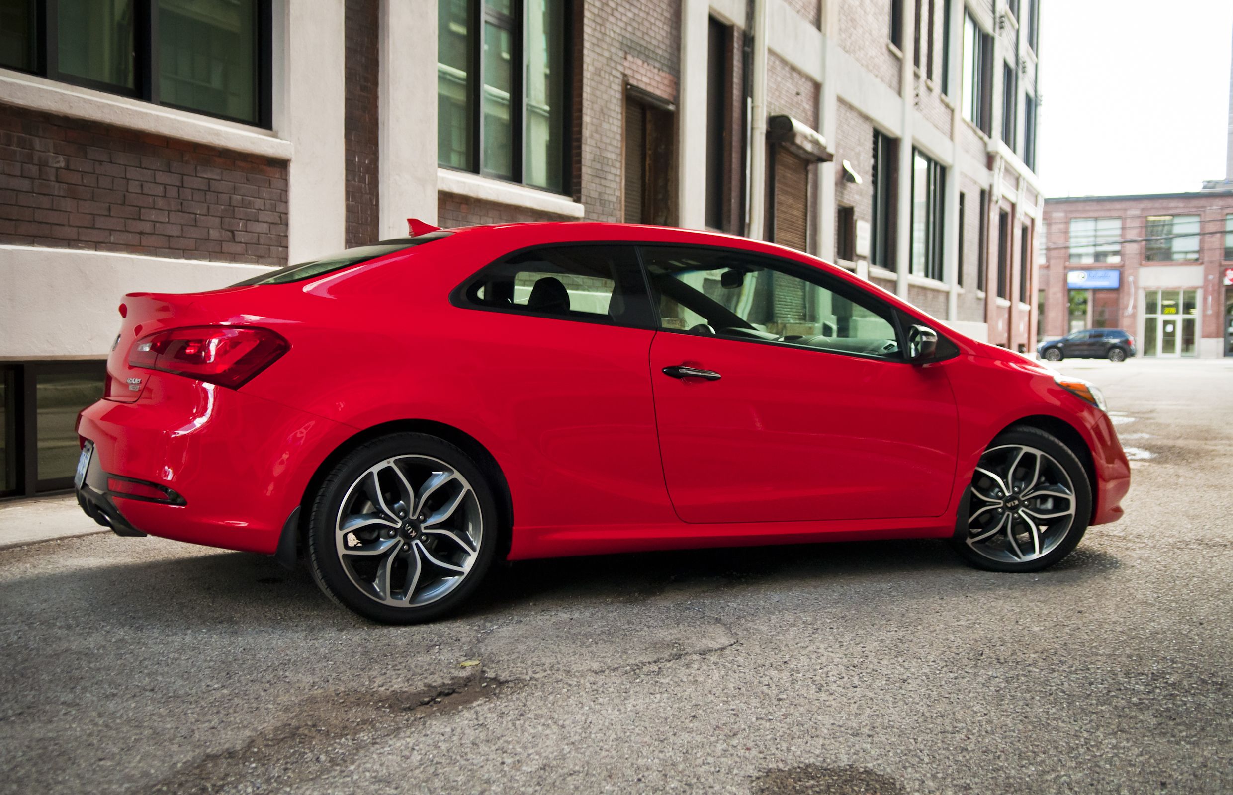 Car Review: 2015 Kia Forte Koup SX | Driving