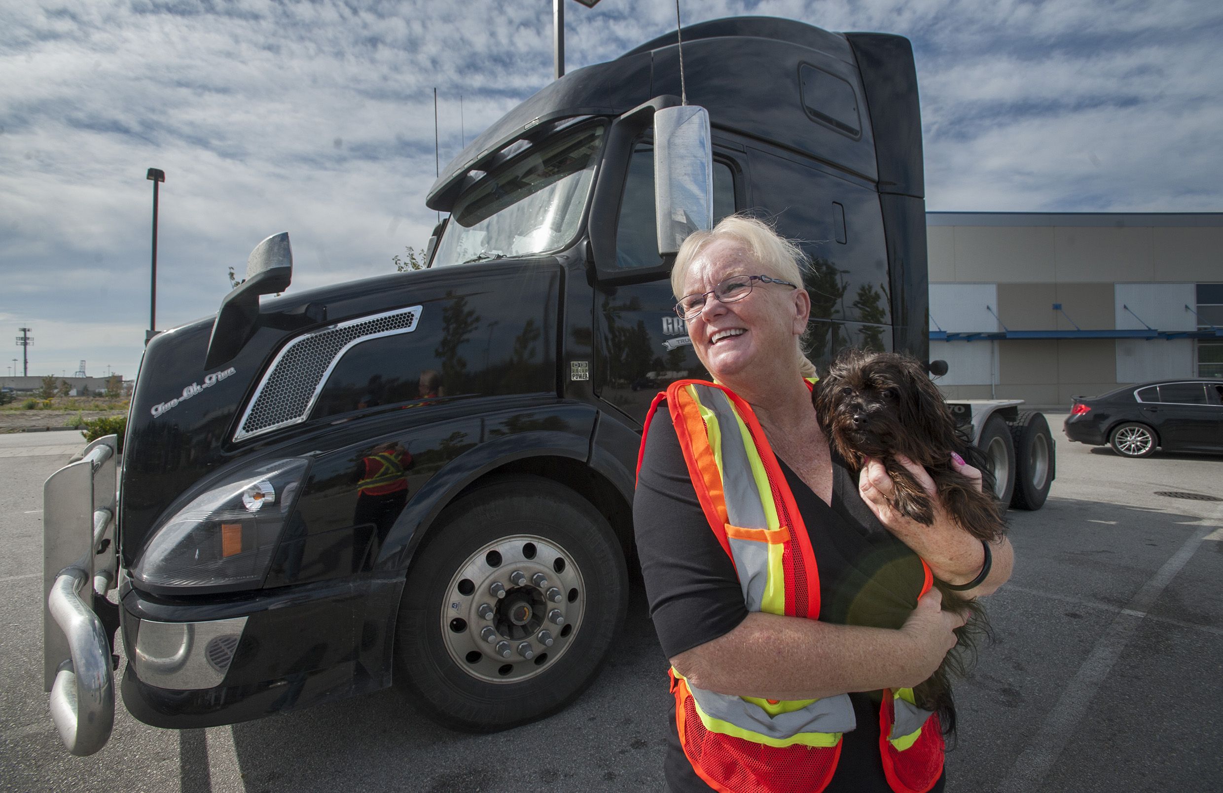 Big Rigs: Getting through the long haul | Driving