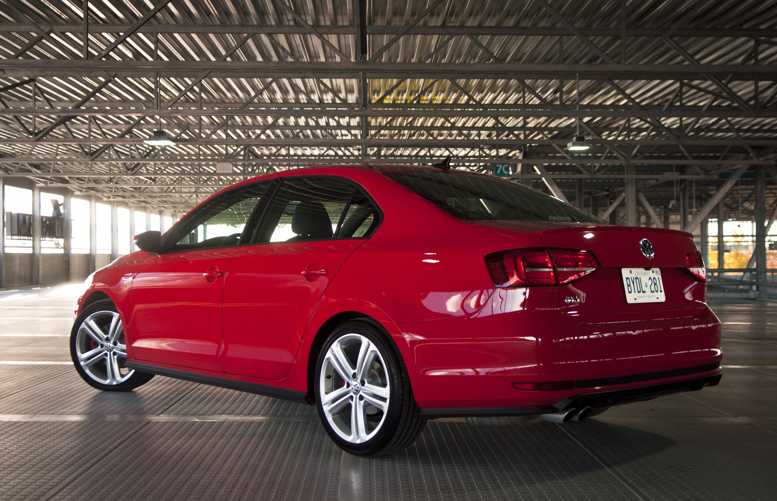 Car Review: 2016 Volkswagen Jetta GLI | Driving