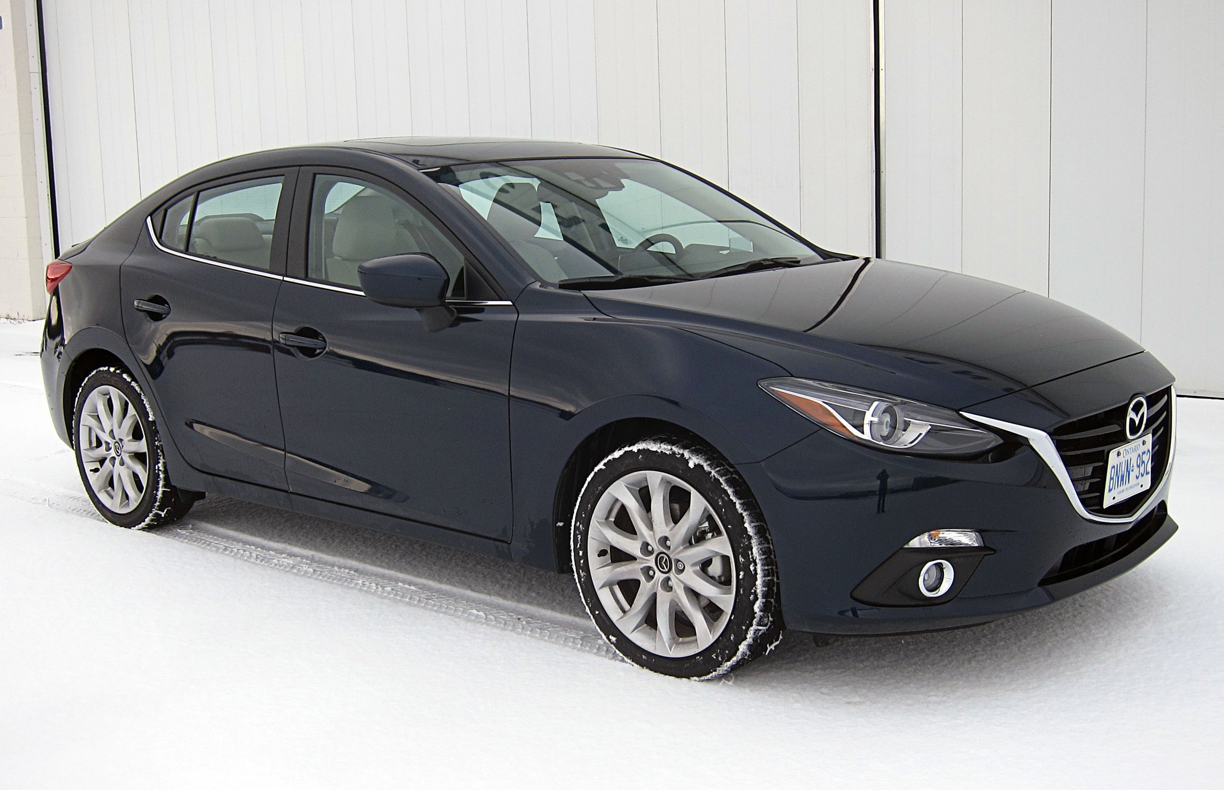 Car Review: 2016 Mazda3 GT | Driving