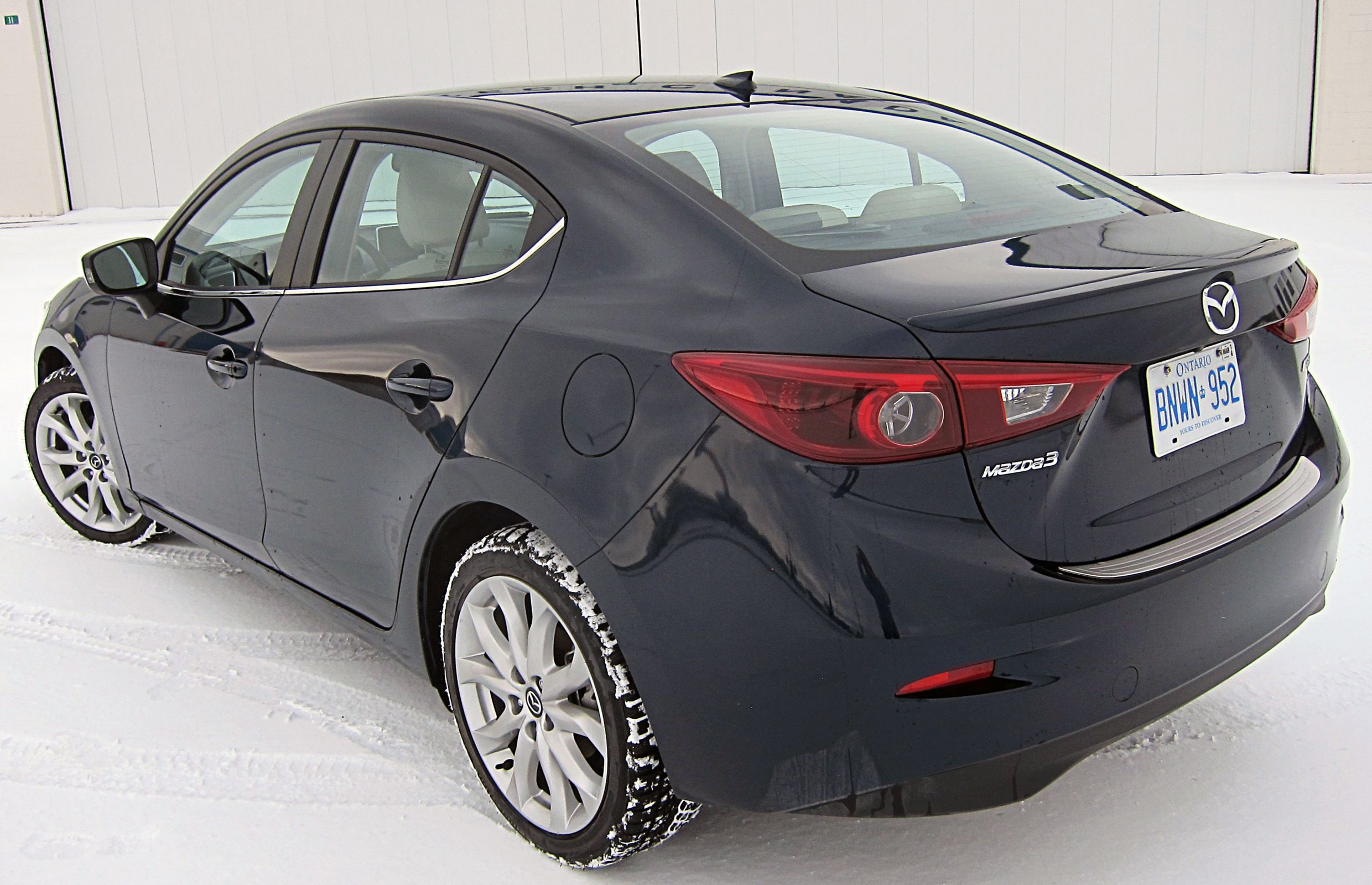 Car Review: 2016 Mazda3 GT | Driving