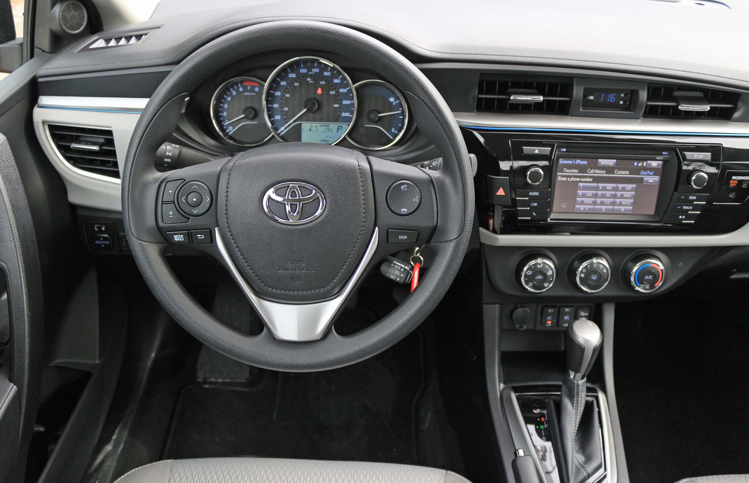 Car Review: 2016 Toyota Corolla LE | Driving