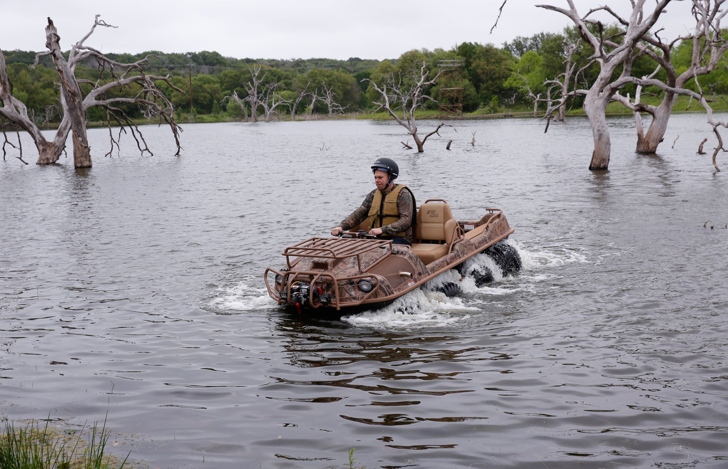 Argo eight-wheeler is an extreme machine for extreme terrain | Driving