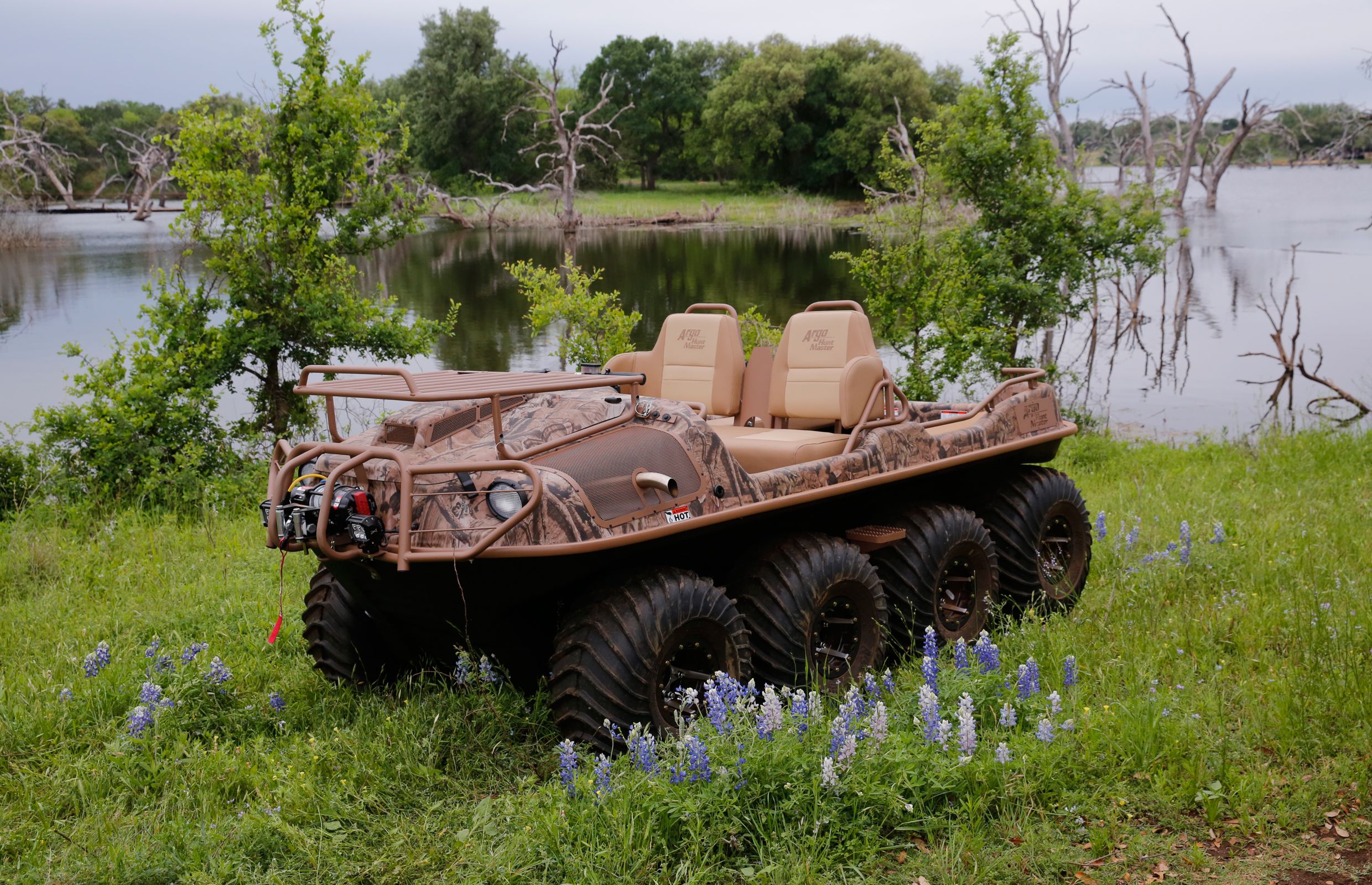 Argo eight-wheeler is an extreme machine for extreme terrain | Driving