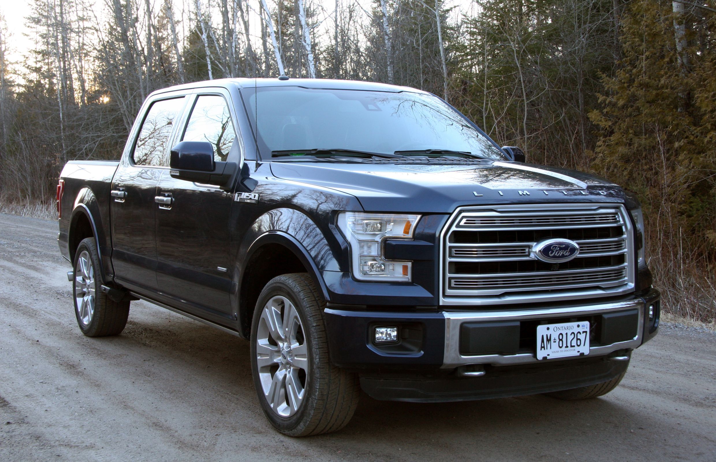 Pickup Review: 2016 Ford F-150 4x4 SuperCrew Limited | Driving