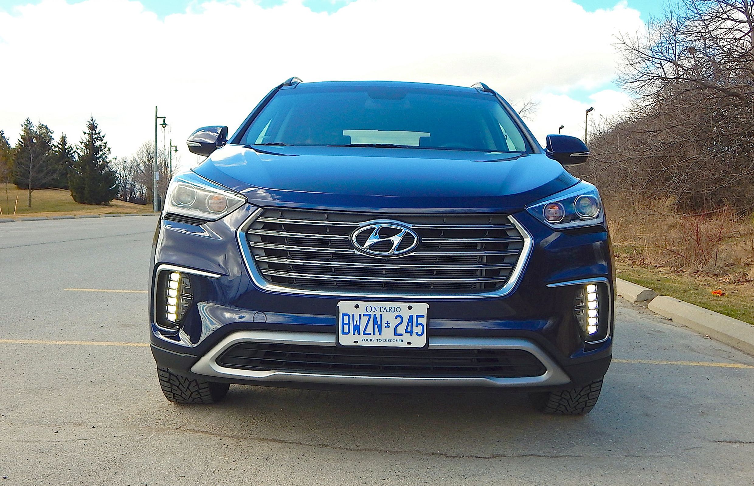 SUV Review: 2017 Hyundai Santa Fe XL Limited | Driving