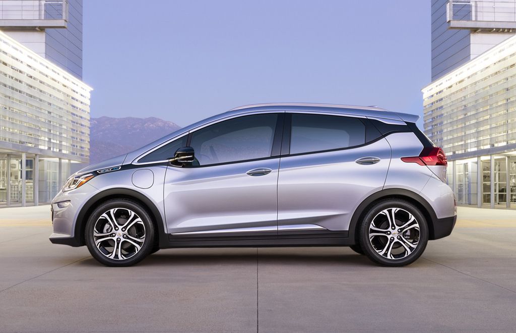 Lyft, GM will have self-driving Chevrolet Bolts within the year | Driving