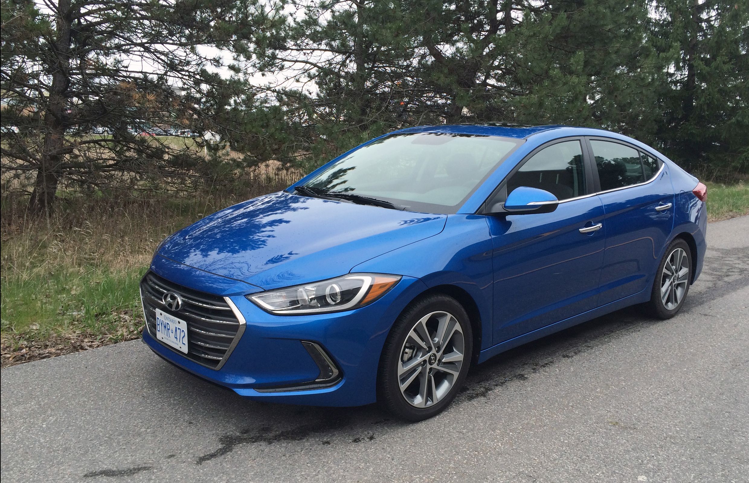 Car Review: 2017 Hyundai Elantra Limited | Driving