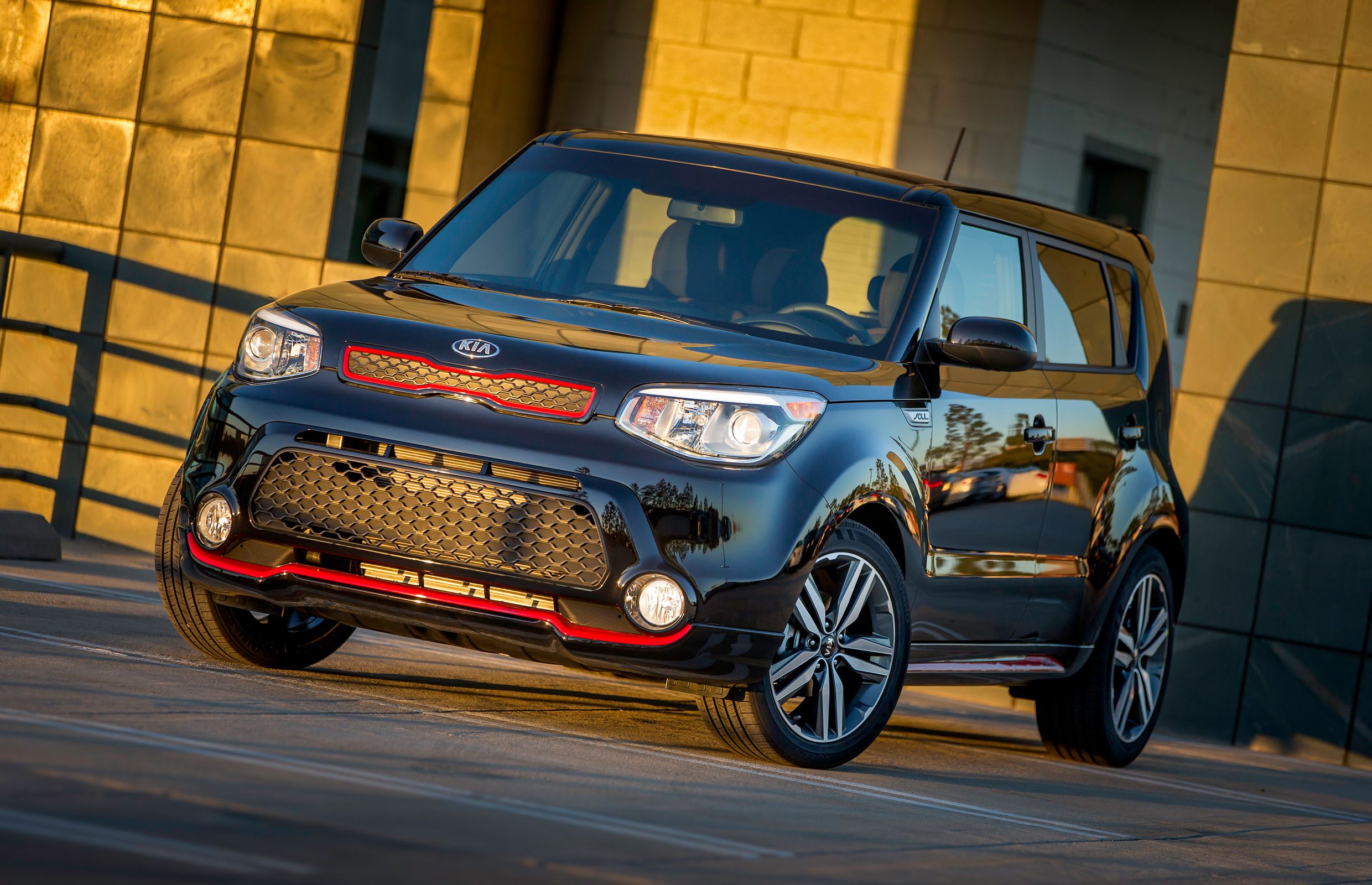 Kia could be working on turbocharged Soul hatchback | Driving