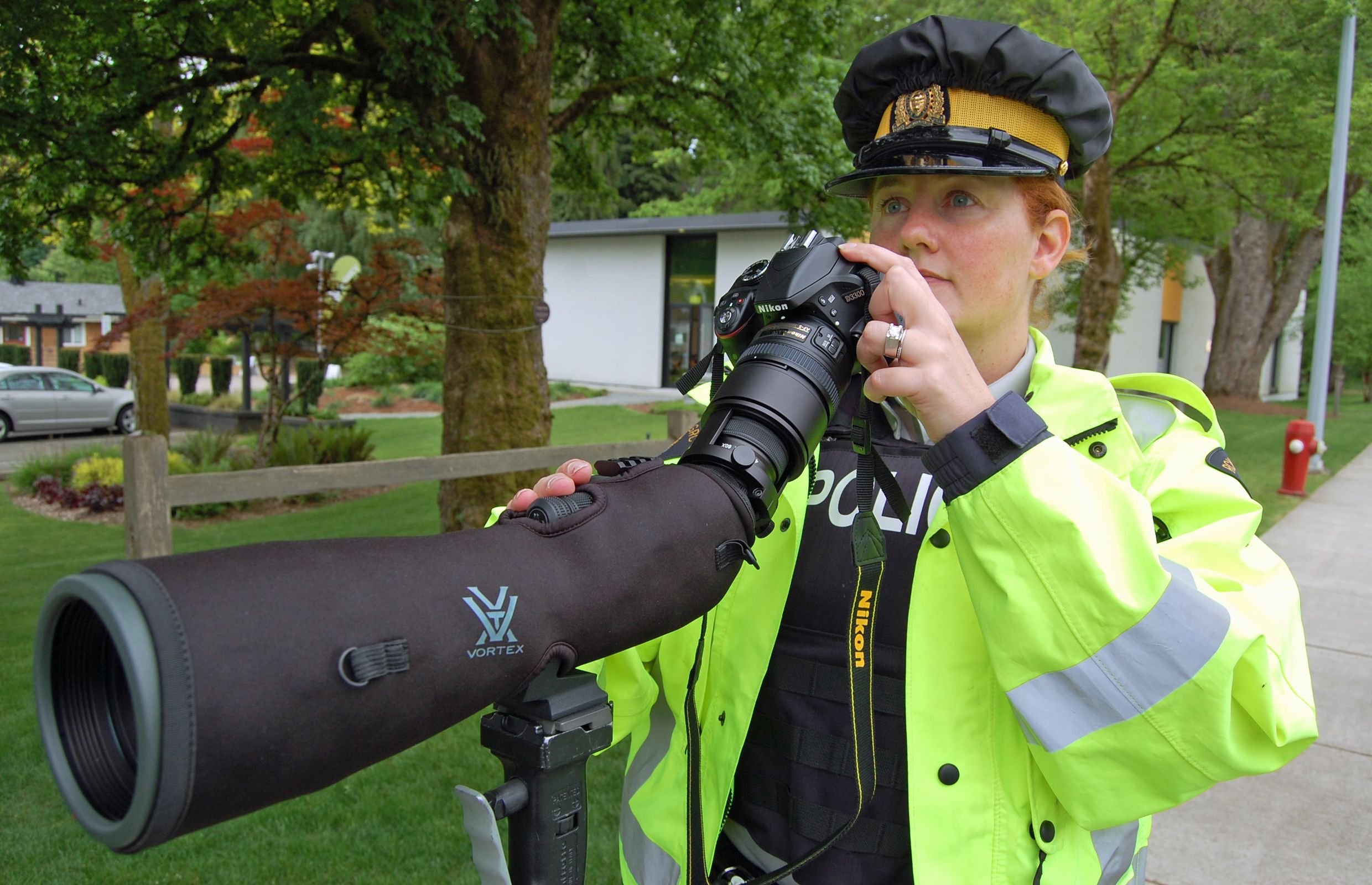 Texting in cars won't go away with sneaky police photos | Driving