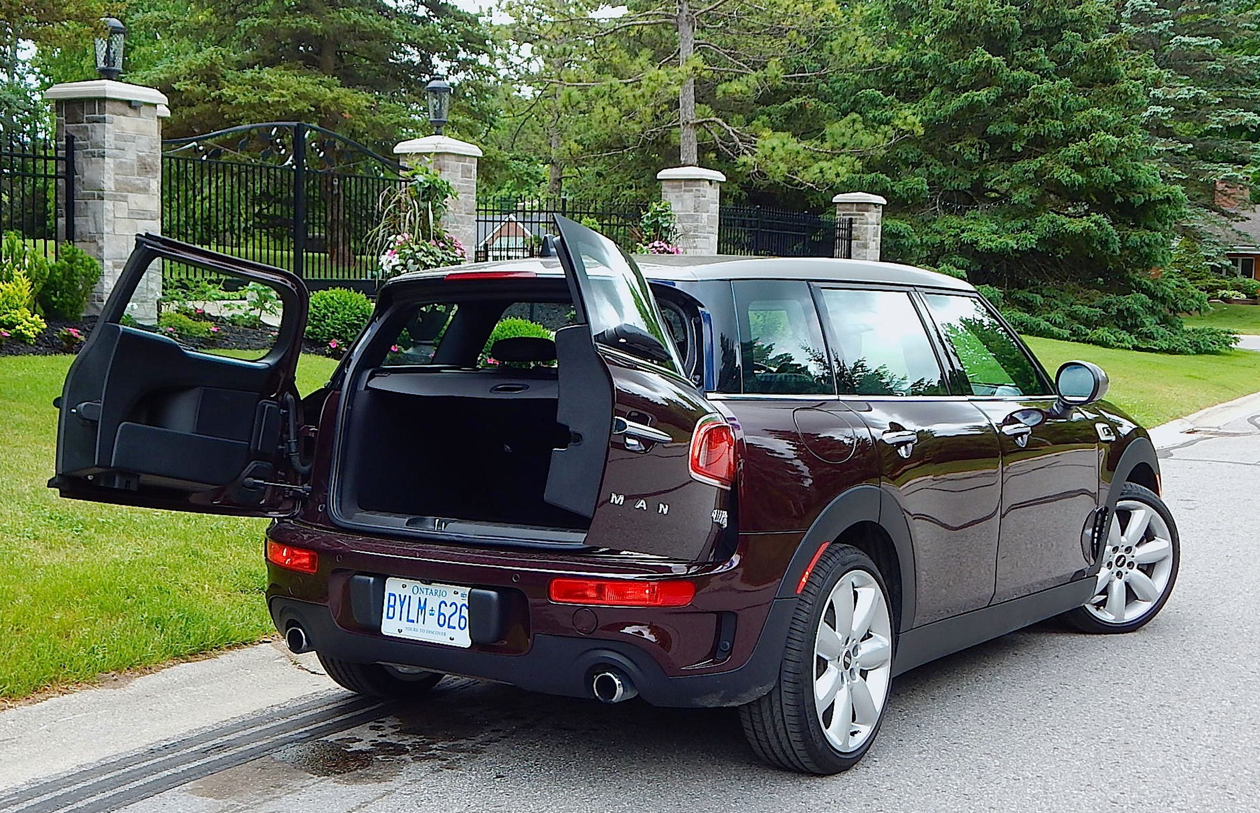 Car Review: 2016 Mini Cooper S Clubman | Driving