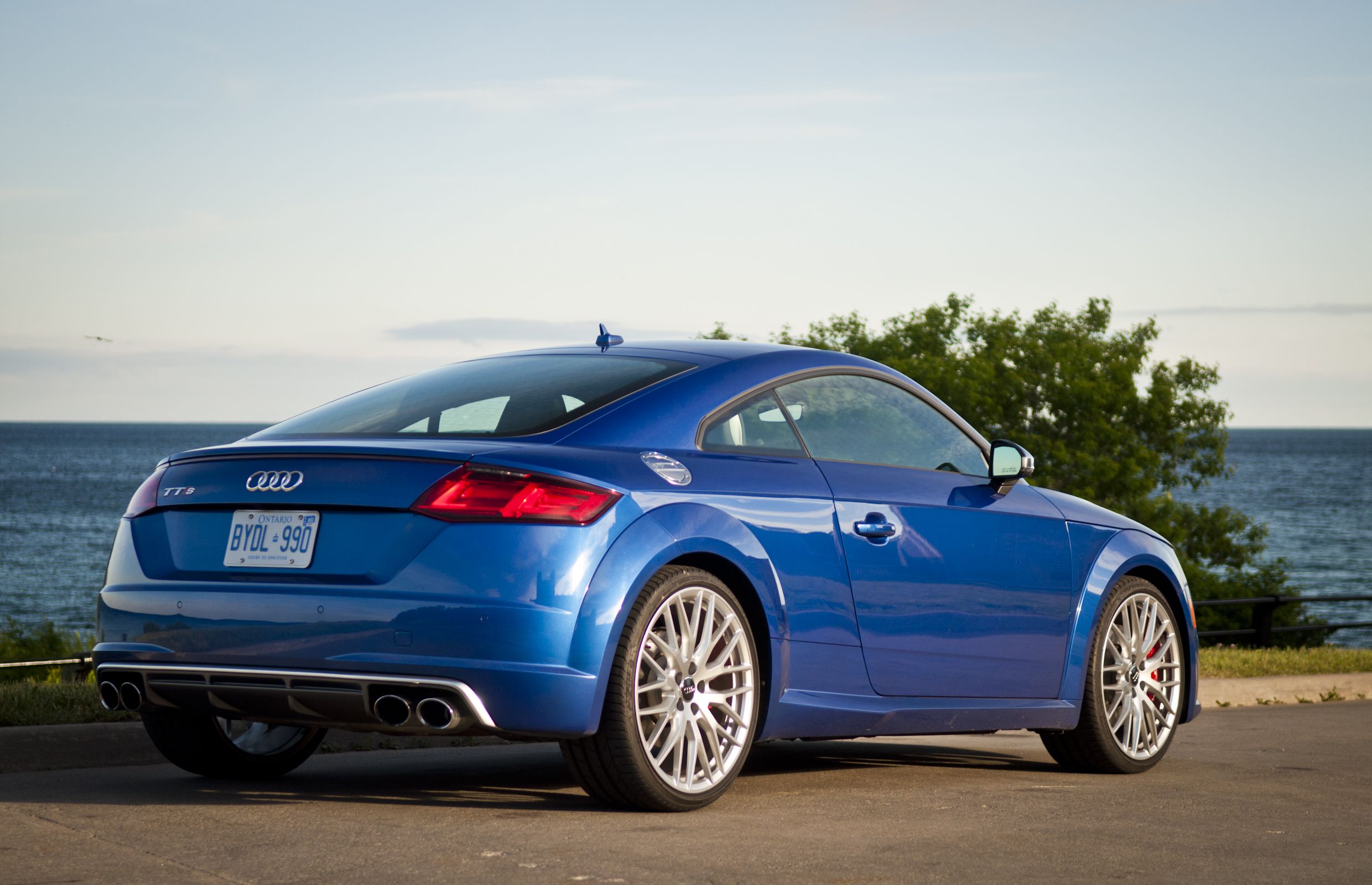 Car Review: 2016 Audi TTS | Driving
