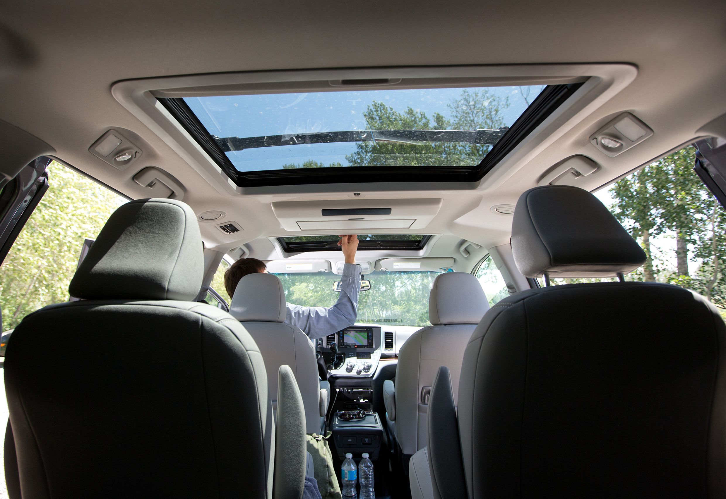 Reader Review: 2016 Toyota Sienna XLE | Driving