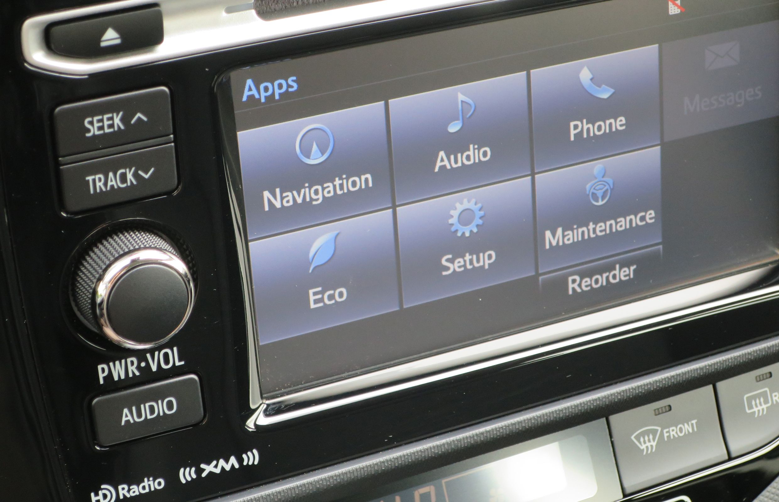 Car Review: 2016 Toyota Prius C | Driving