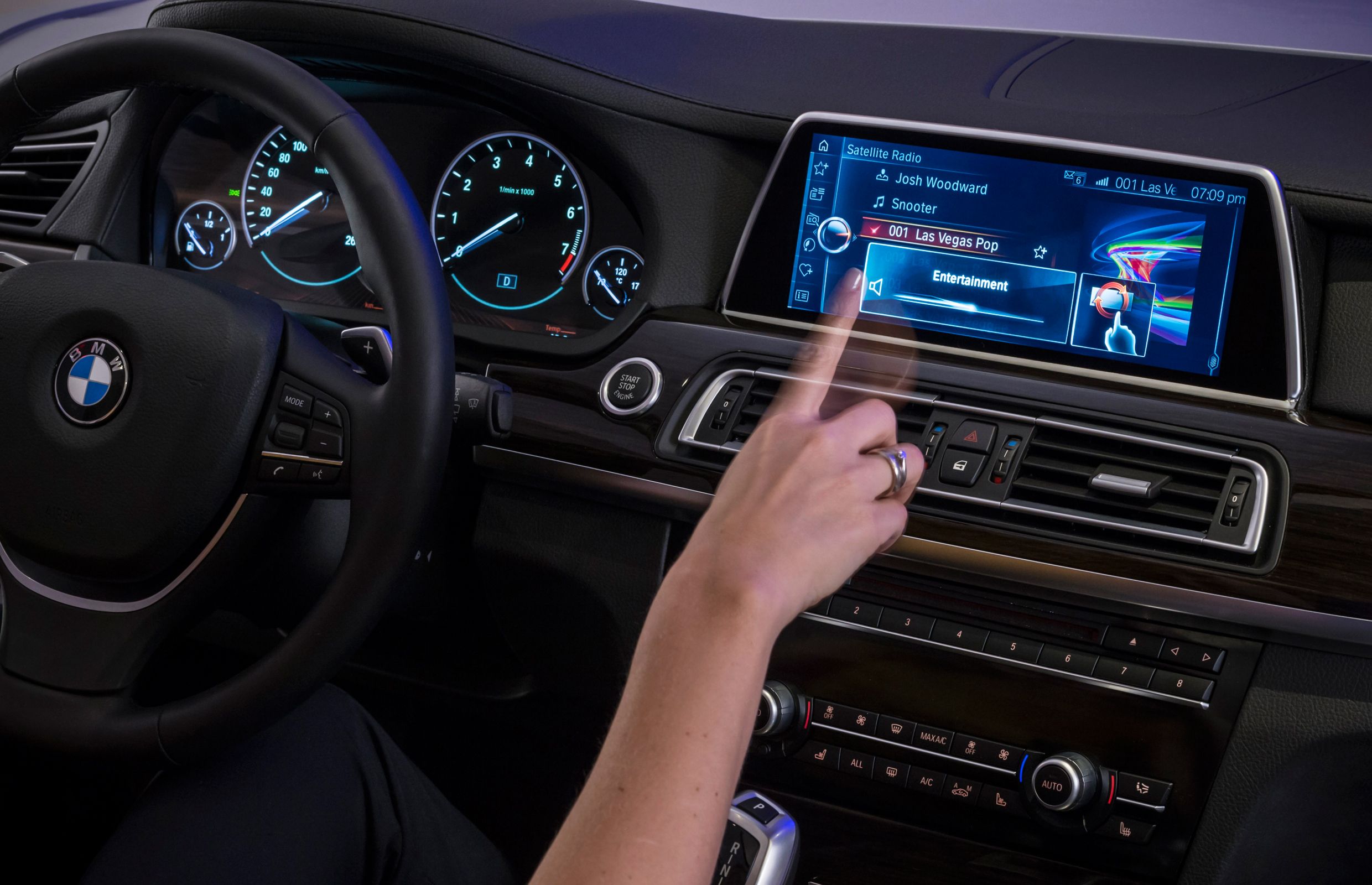 How It Works: BMW's Gesture Control | Driving