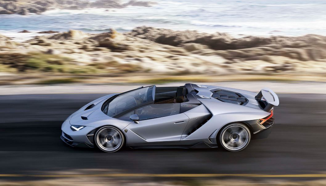 Pebble Beach: Lamborghini Centenario loses its roof | Driving