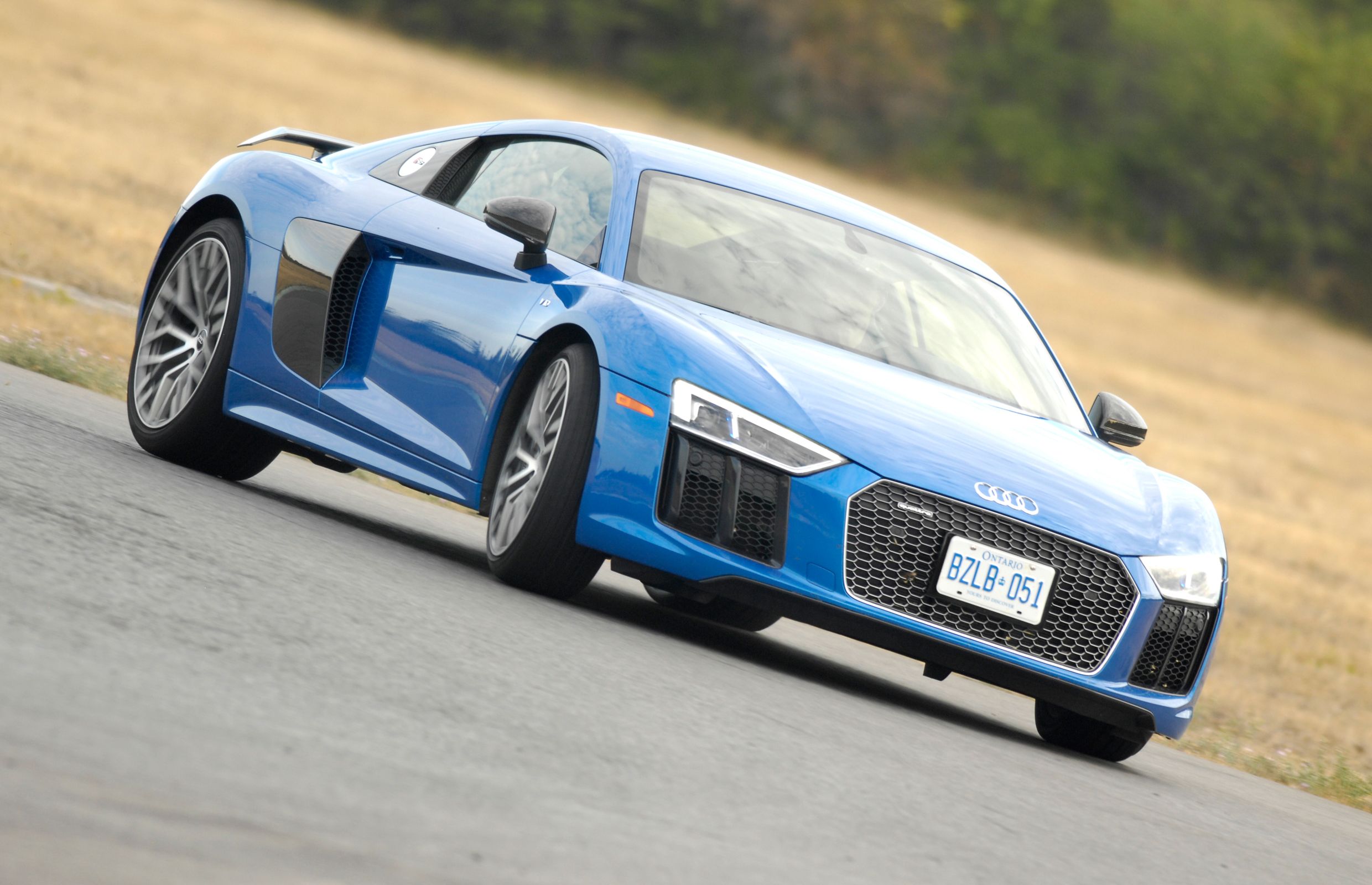 These are the 5 cheapest cars that can do 200 mph | Driving