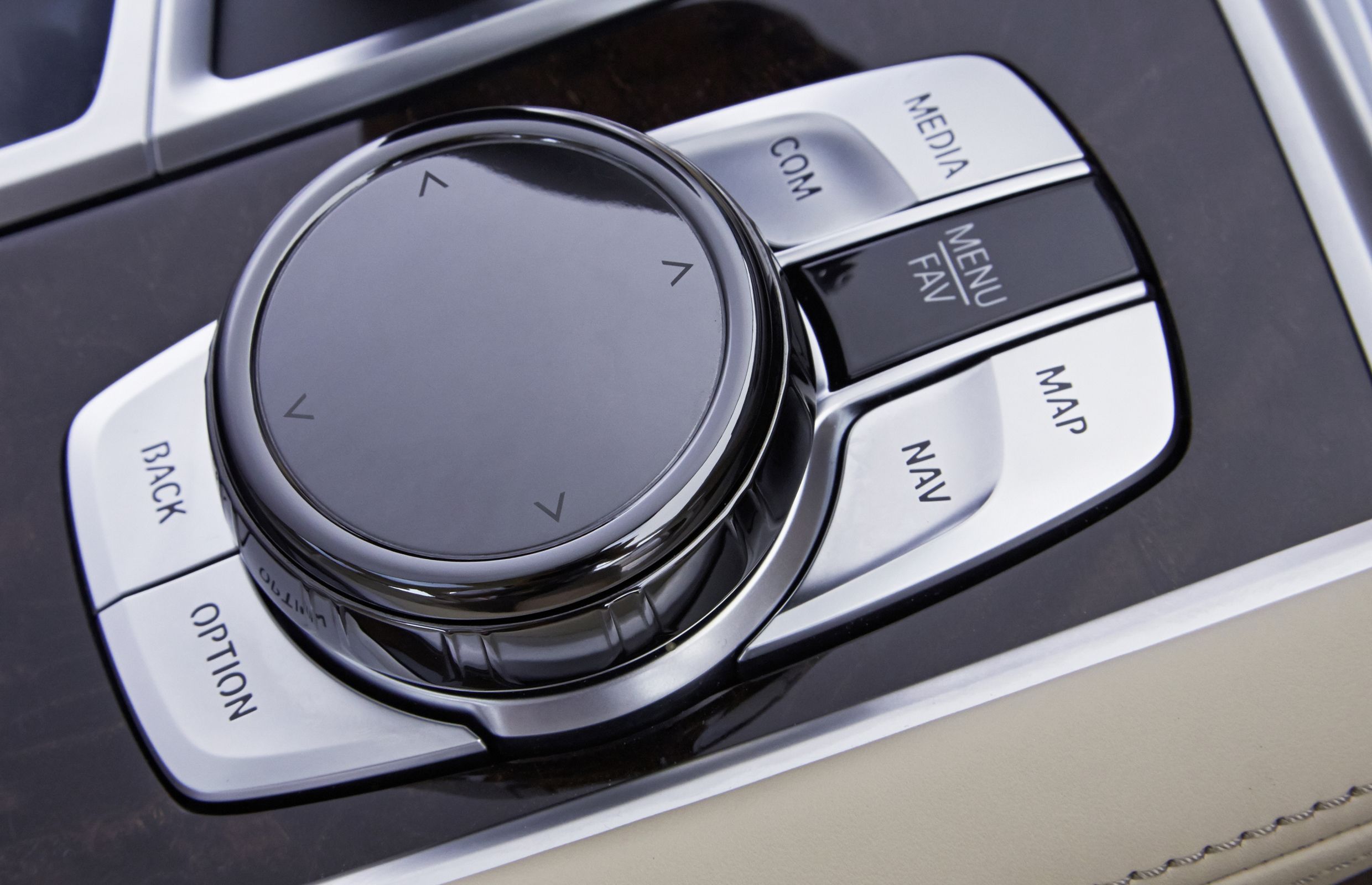 How It Works: BMW's Gesture Control | Driving