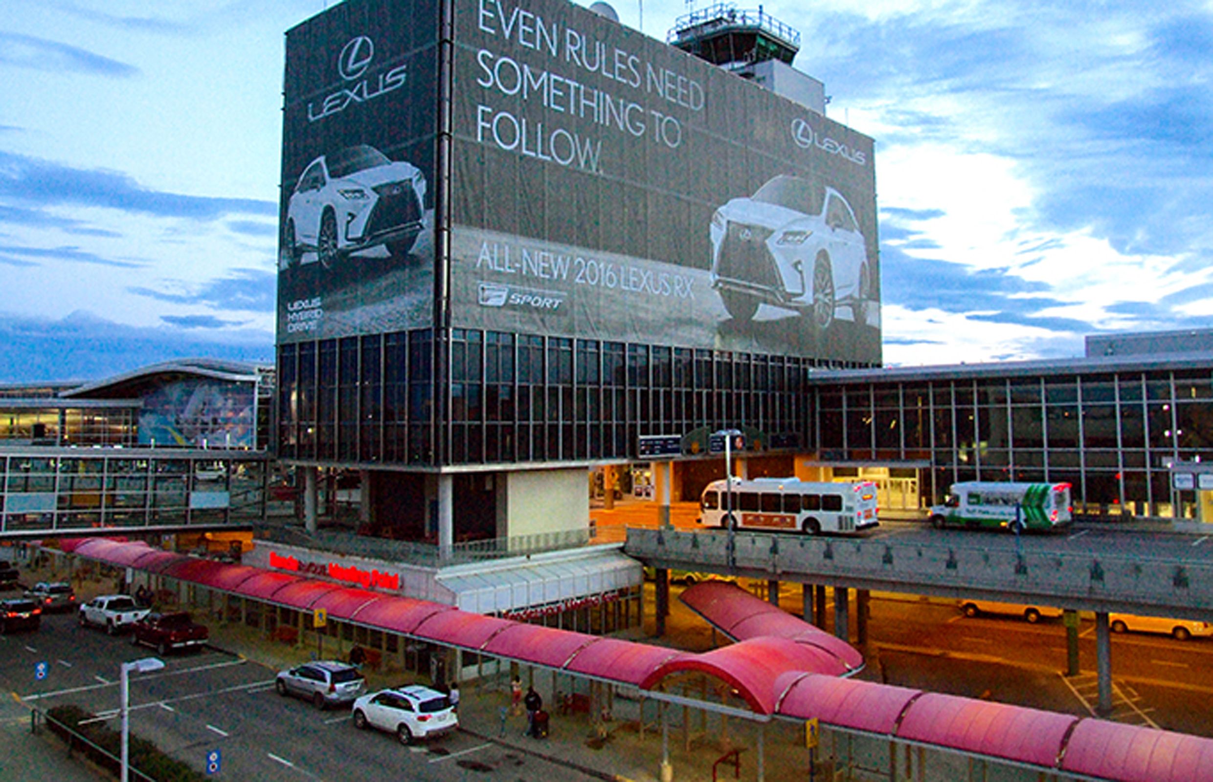 When automakers buy the best parking spots: a tipping point? | Driving