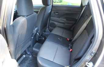 SUV Review: 2016 Mitsubishi RVR 2.4 SE 4WD Limited | Driving