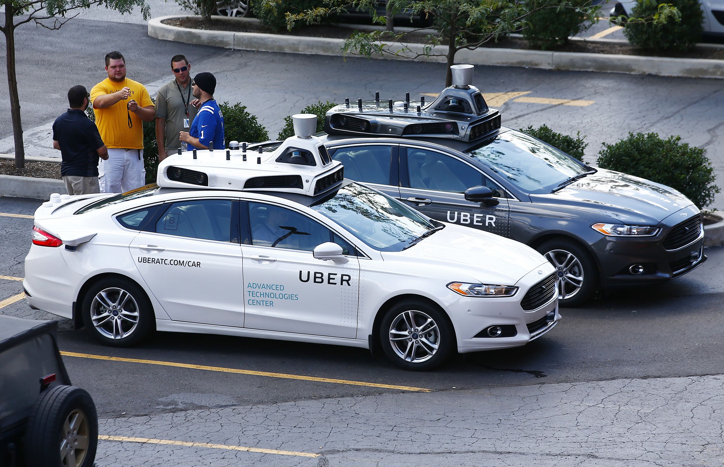 Uber's self-driving Ford Fusions officially hit the streets | Driving