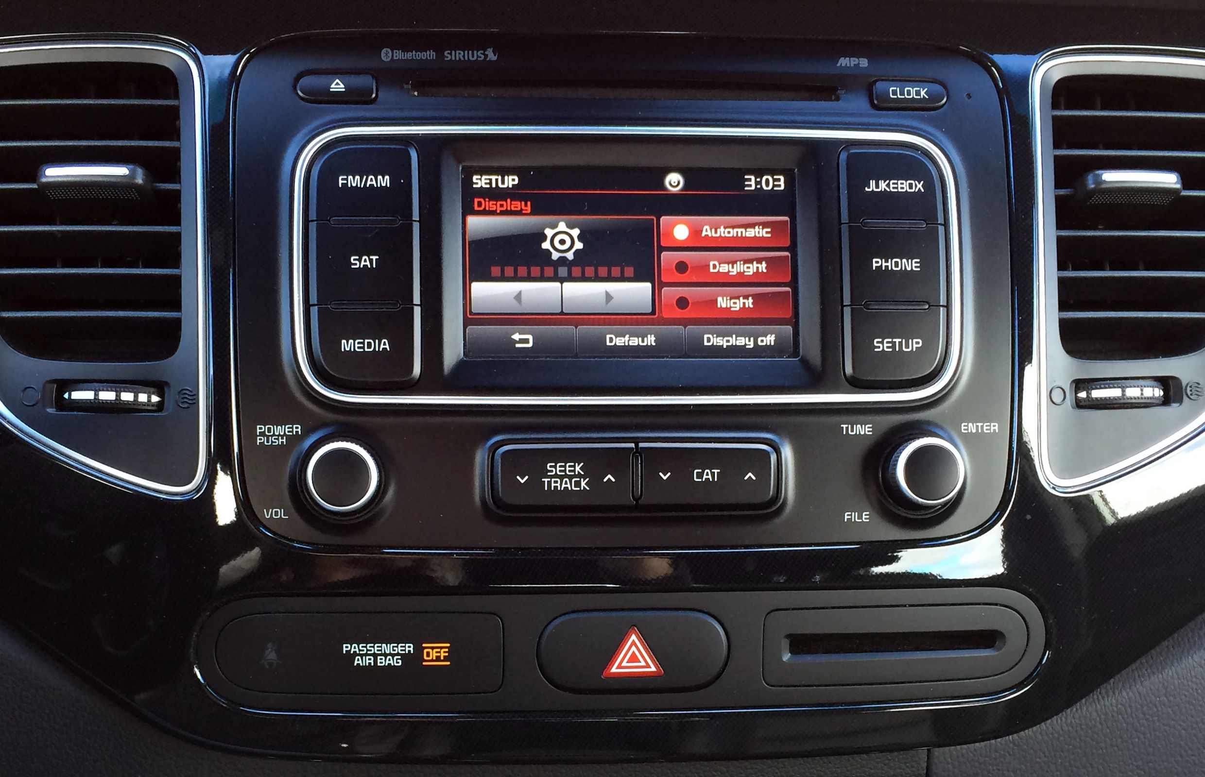 Car Review: 2016 Kia Rondo EX Luxury | Driving