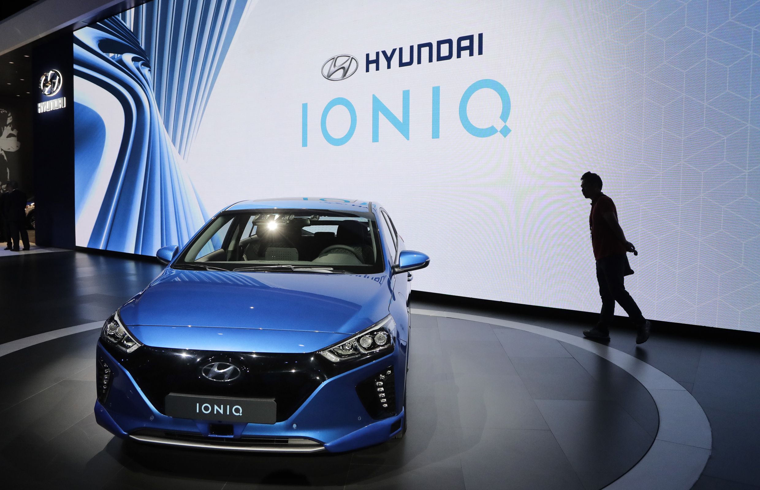 Autonomous Ioniq being tested at Hyundai research centre | Driving