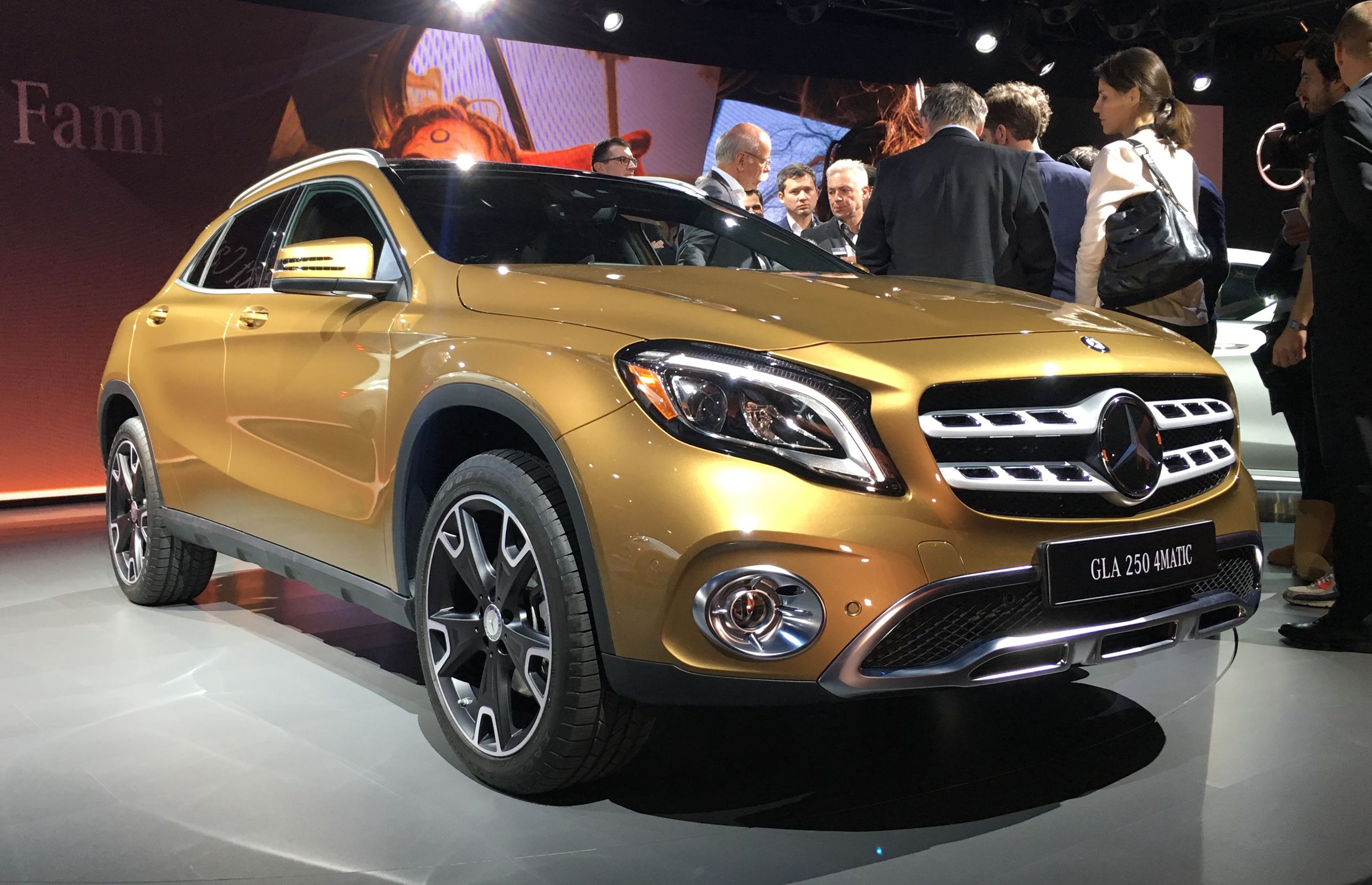 Mercedes-Benz freshens up 2018 GLA-Class family | Driving