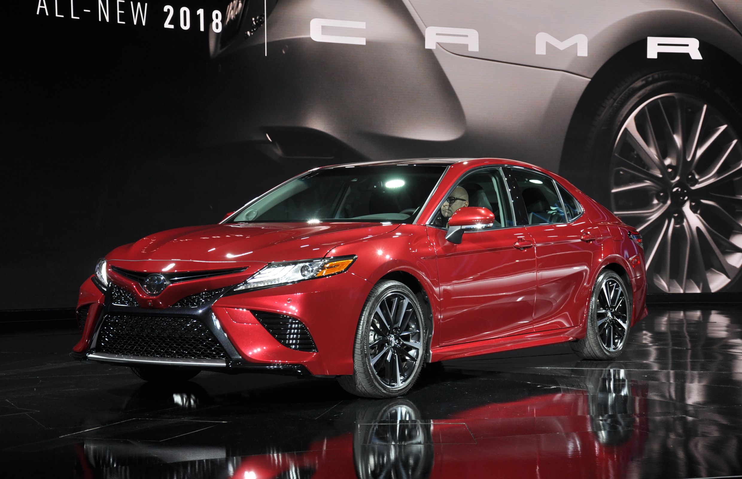 Asian automakers put style first at 2017 NAIAS | Driving