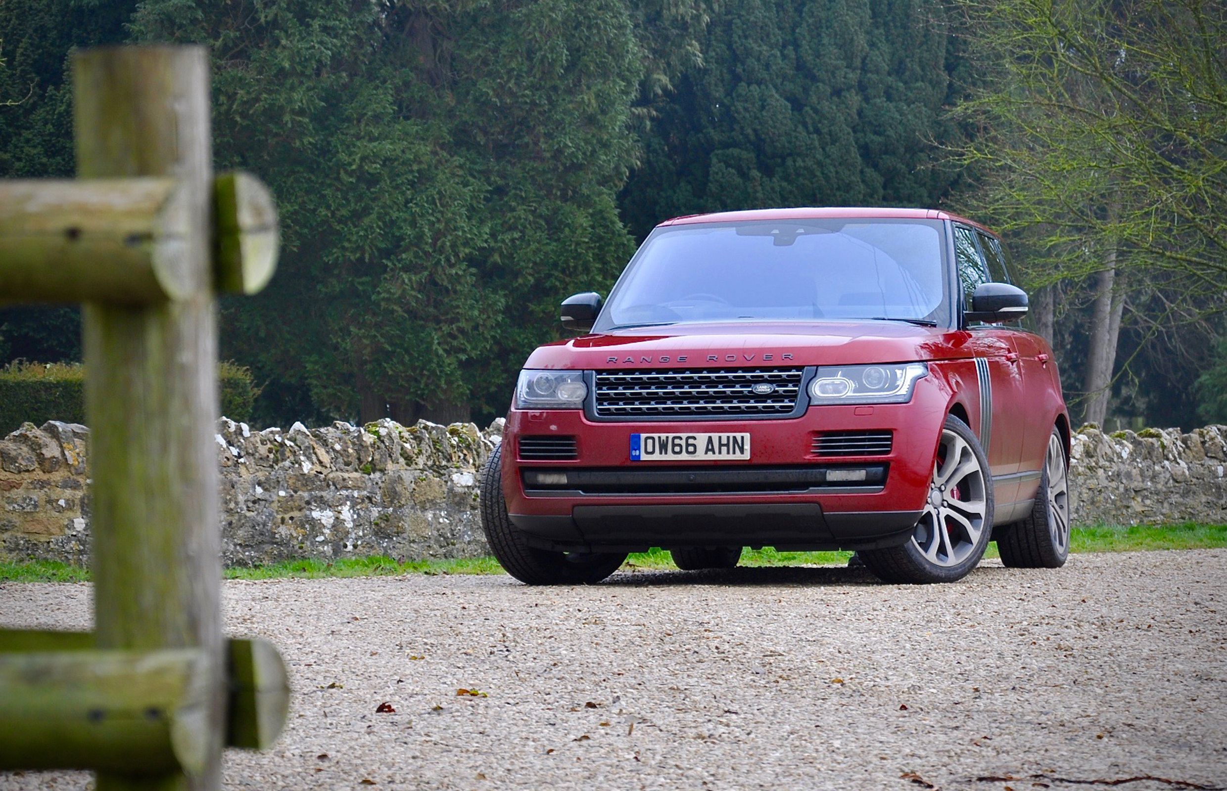 First Drive: 2017 Range Rover SVAutobiography Dynamic | Driving