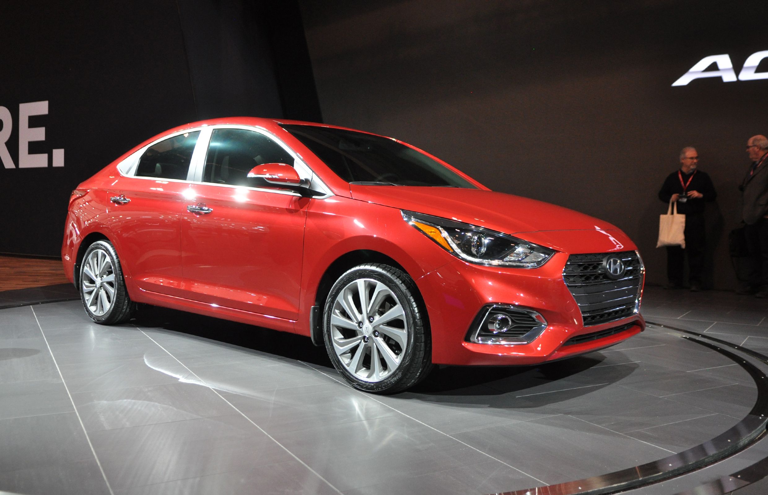 2018 Hyundai Accent debuts with new looks, roomier cabin | Driving