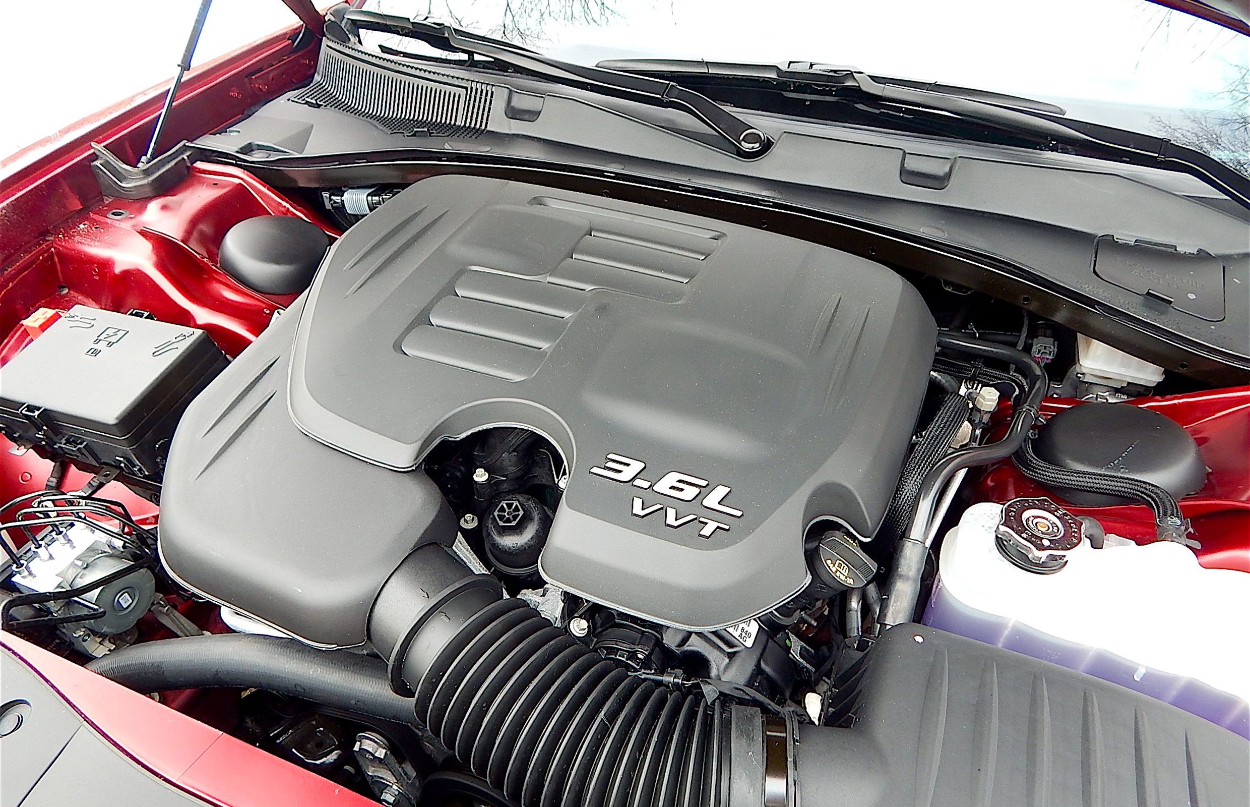 Car Review: 2017 Dodge Charger SXT Rallye AWD | Driving