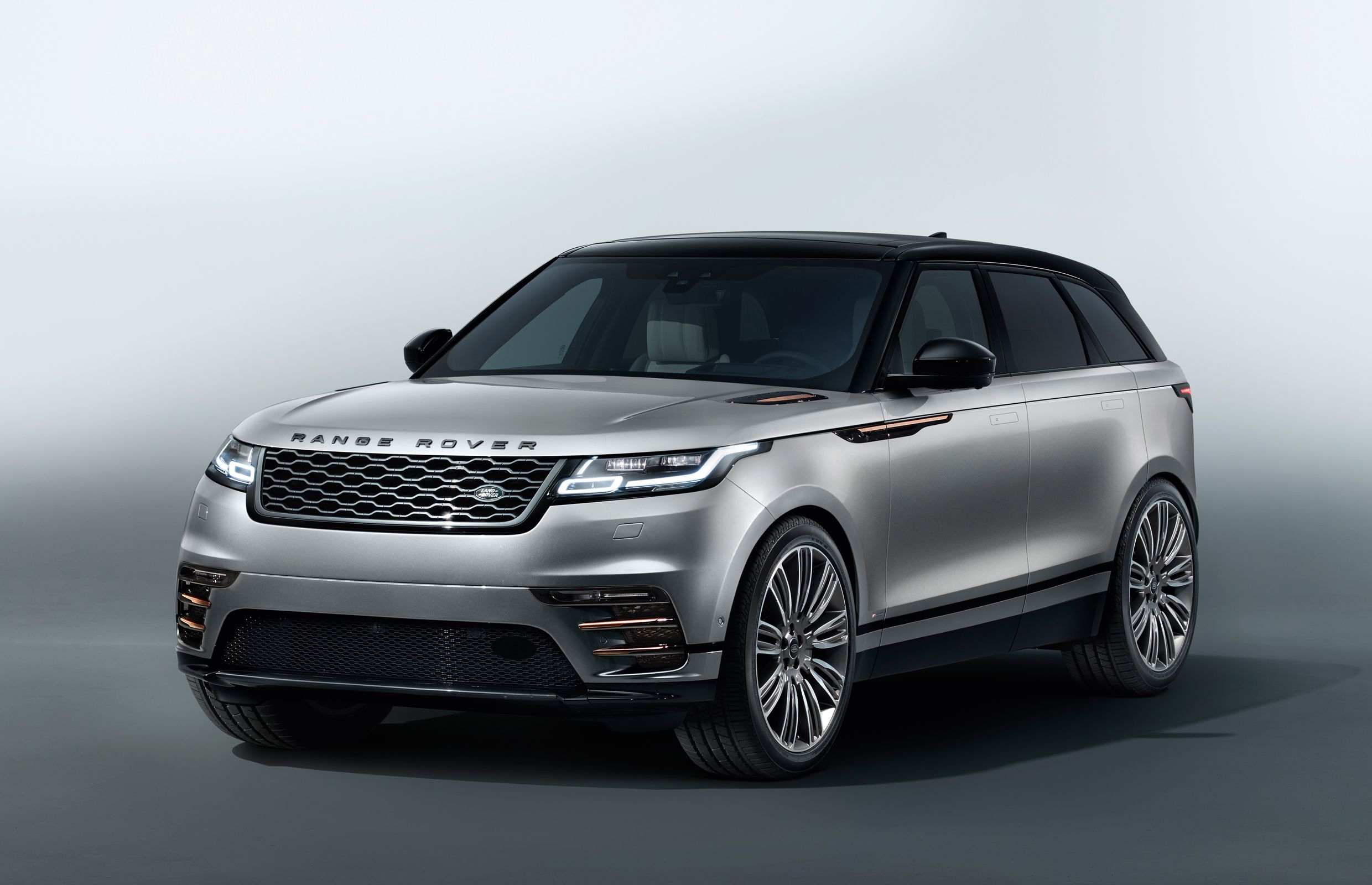First Look: 2018 Range Rover Velar | Driving