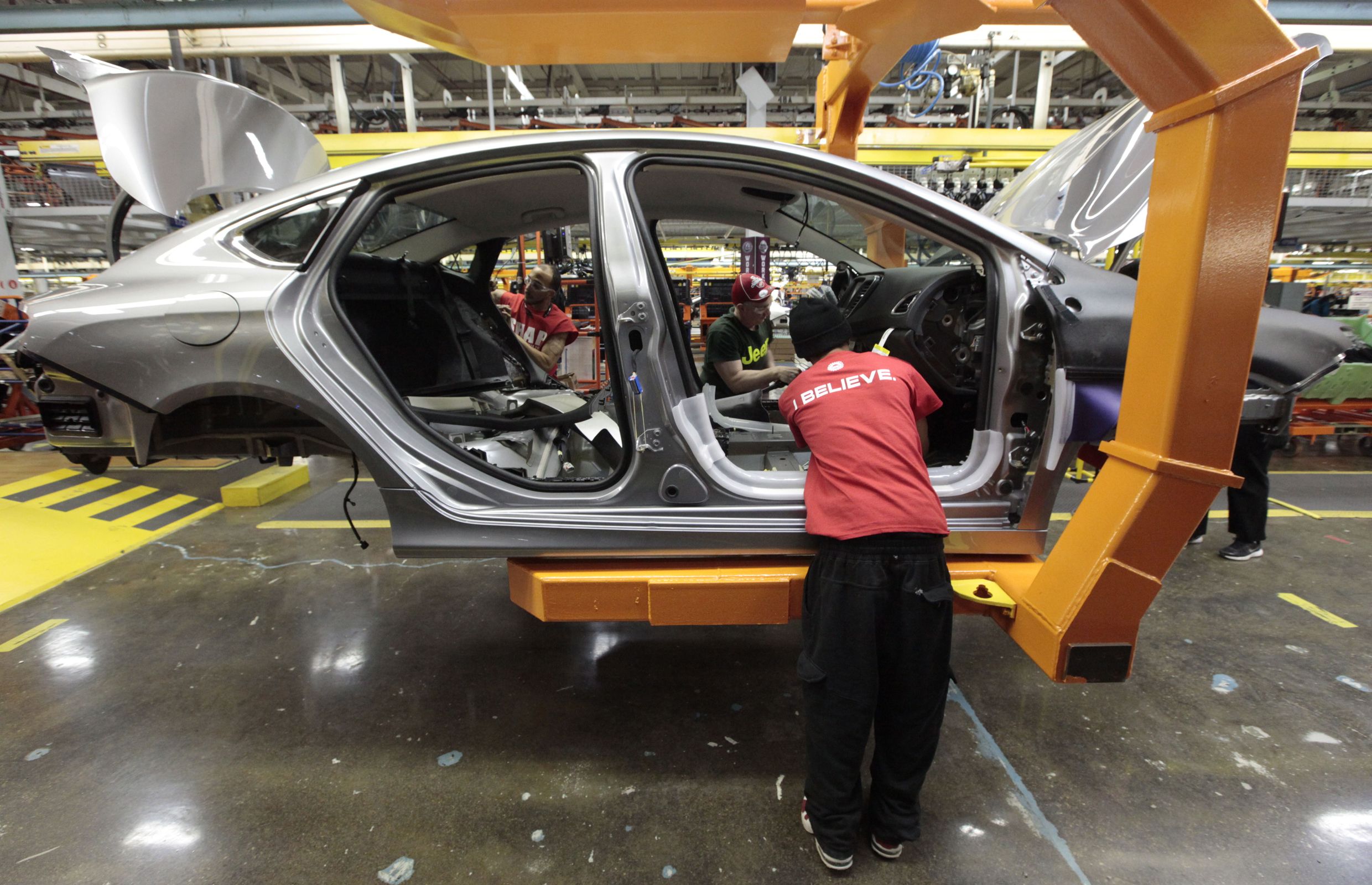 How It Works: Auto assembly | Driving