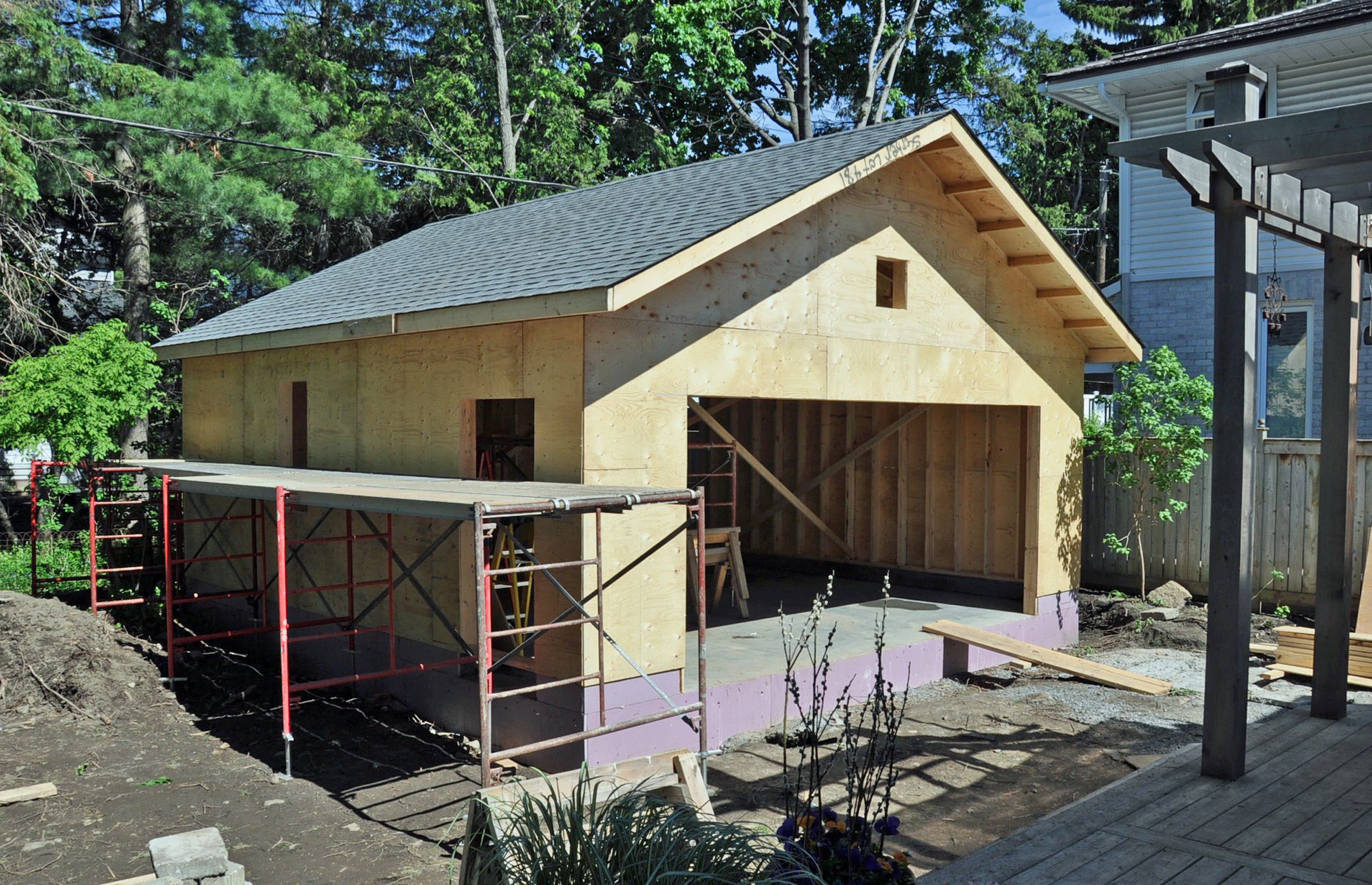 The great backyard garage build, Part 2 | Driving