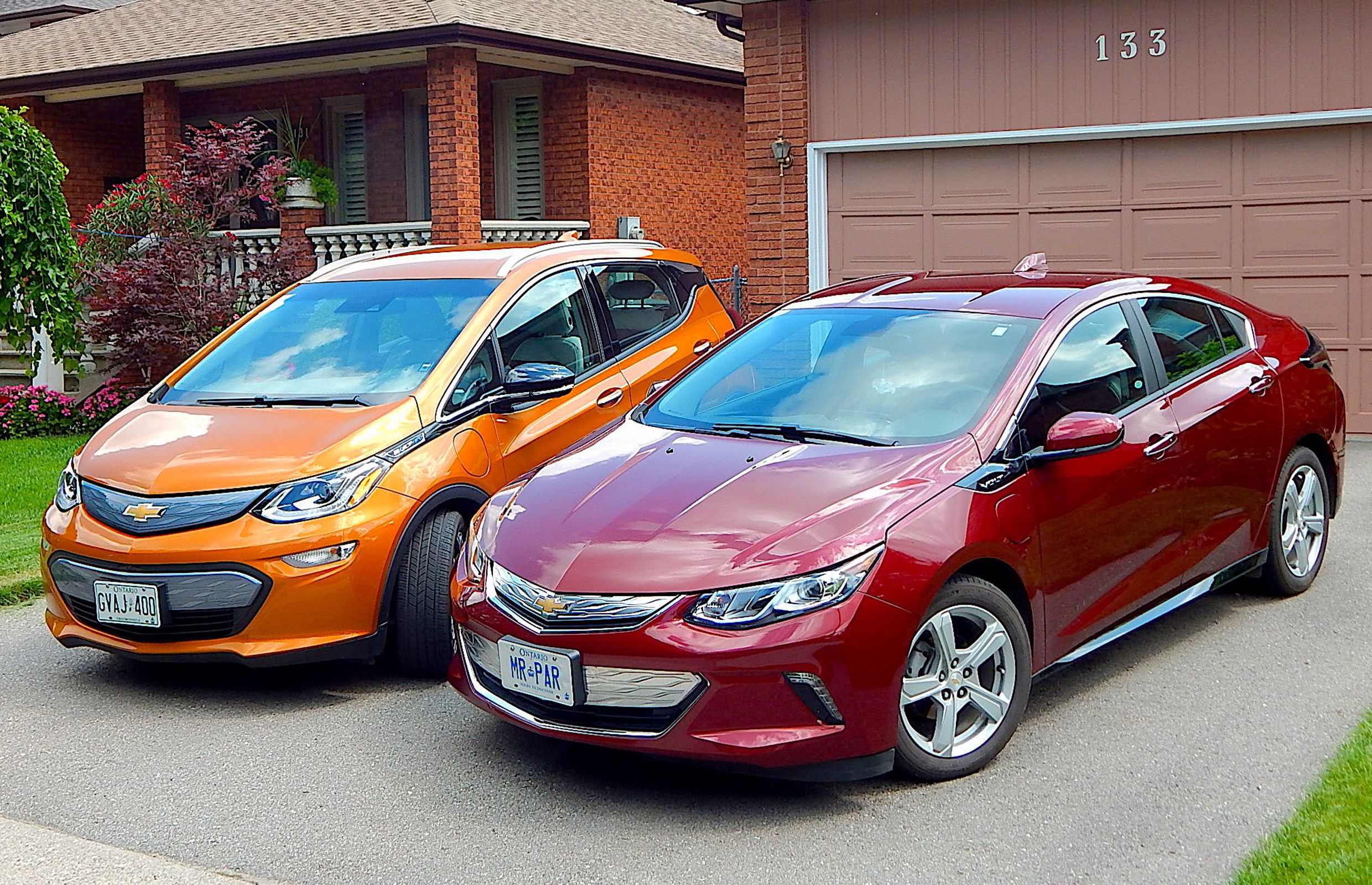 Sibling rivalry: Chevrolet Bolt vs. Chevrolet Volt | Driving