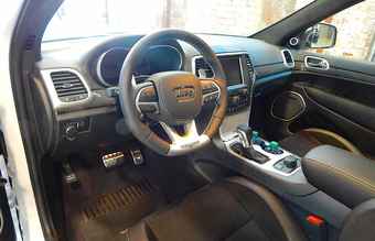 First Drive: 2018 Jeep Grand Cherokee Trackhawk | Driving