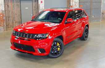 First Drive: 2018 Jeep Grand Cherokee Trackhawk | Driving