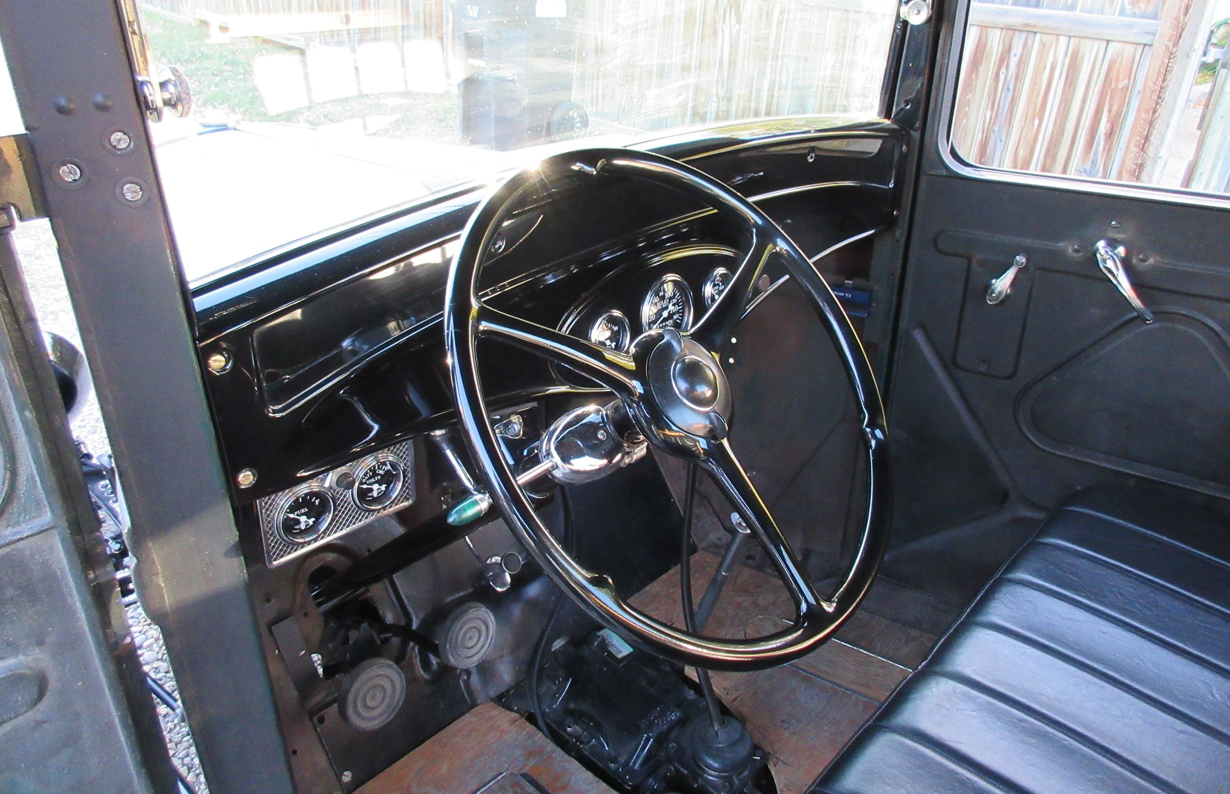 On the Road: Hot Rod Therapy | Driving