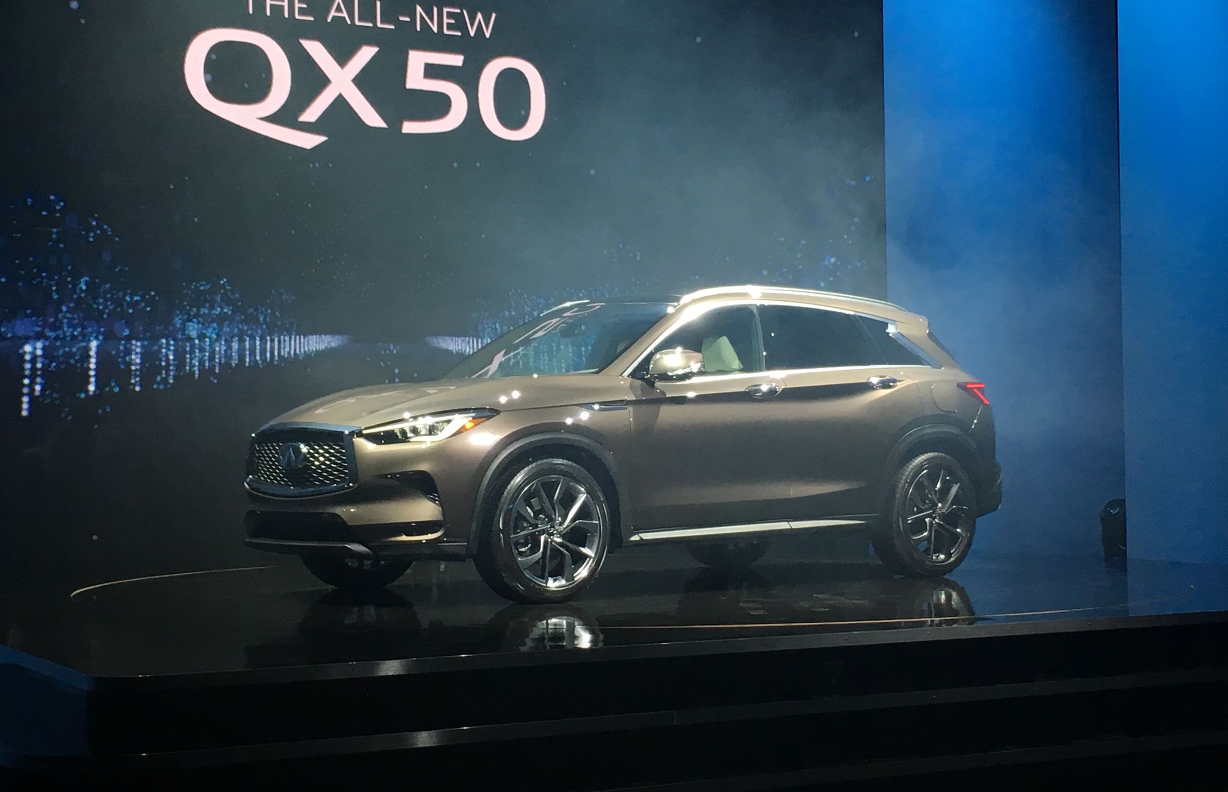 2019 Infiniti QX50 sets a new standard for gas engines | Driving