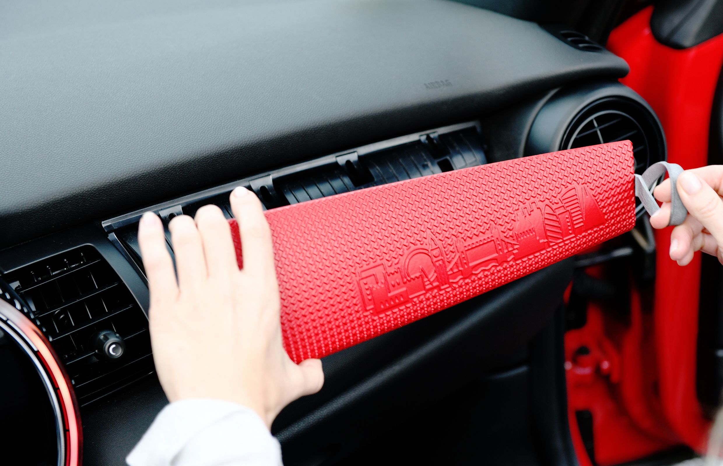 Mini changes the way it customizes cars with 3D printing | Driving