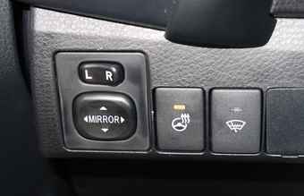 Car Review: 2018 Toyota Corolla | Driving