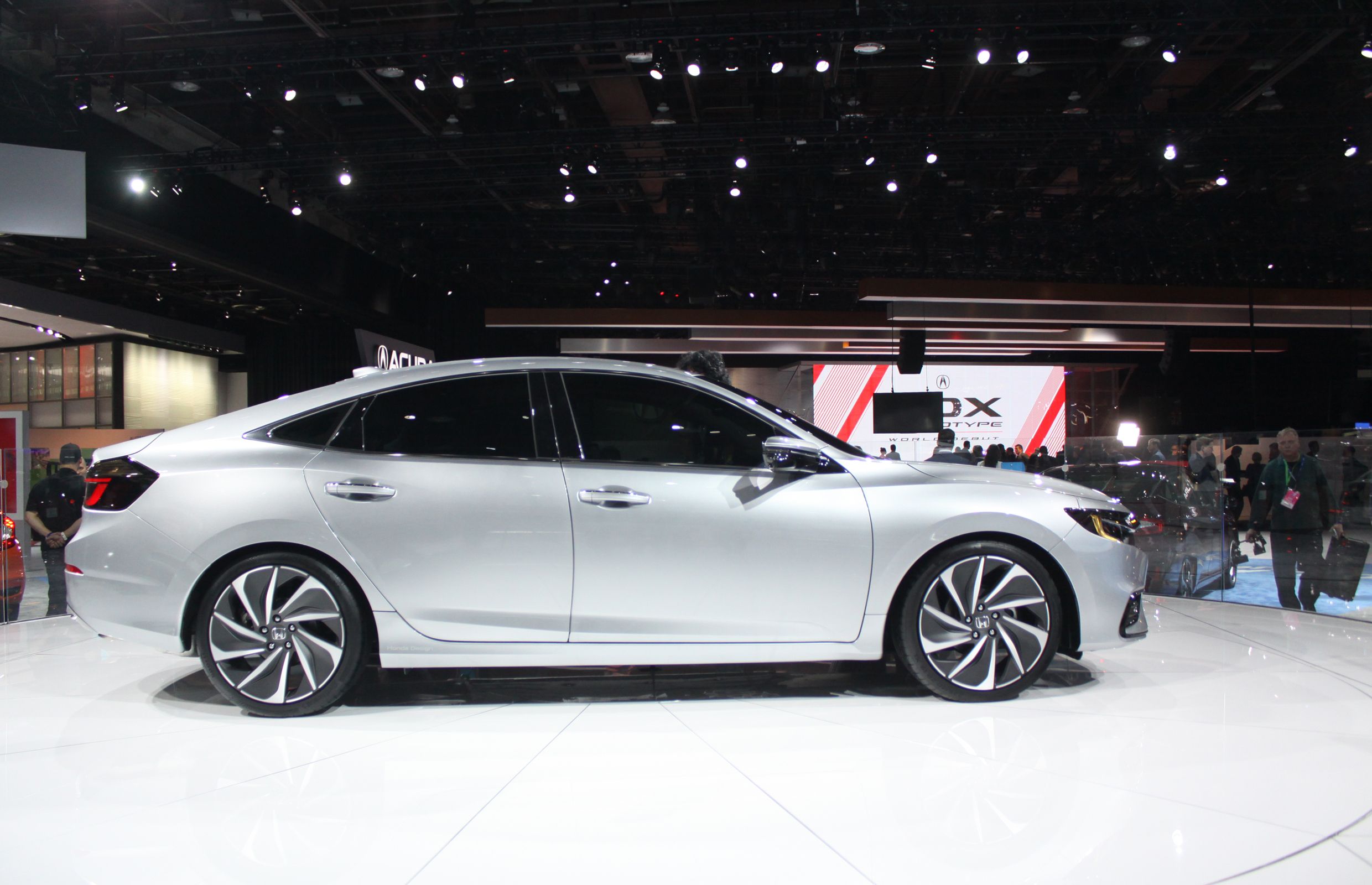 The 2019 Honda Insight moves the hybrid up the range | Driving