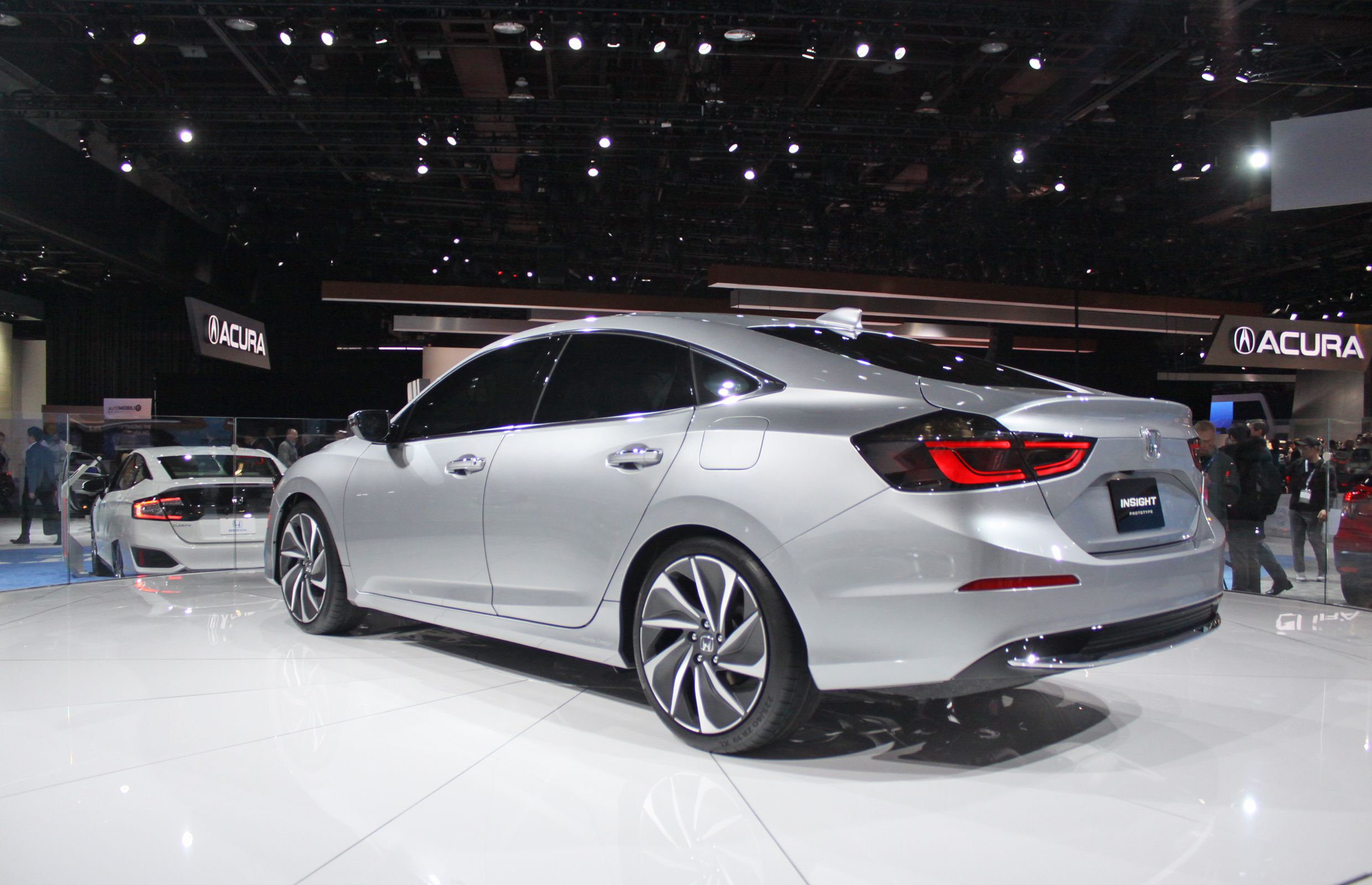 The 2019 Honda Insight moves the hybrid up the range | Driving