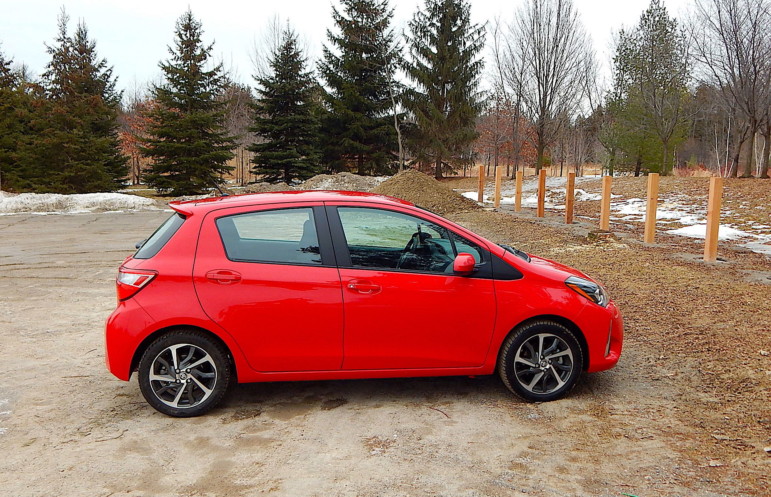 Car Review: 2018 Toyota Yaris SE | Driving