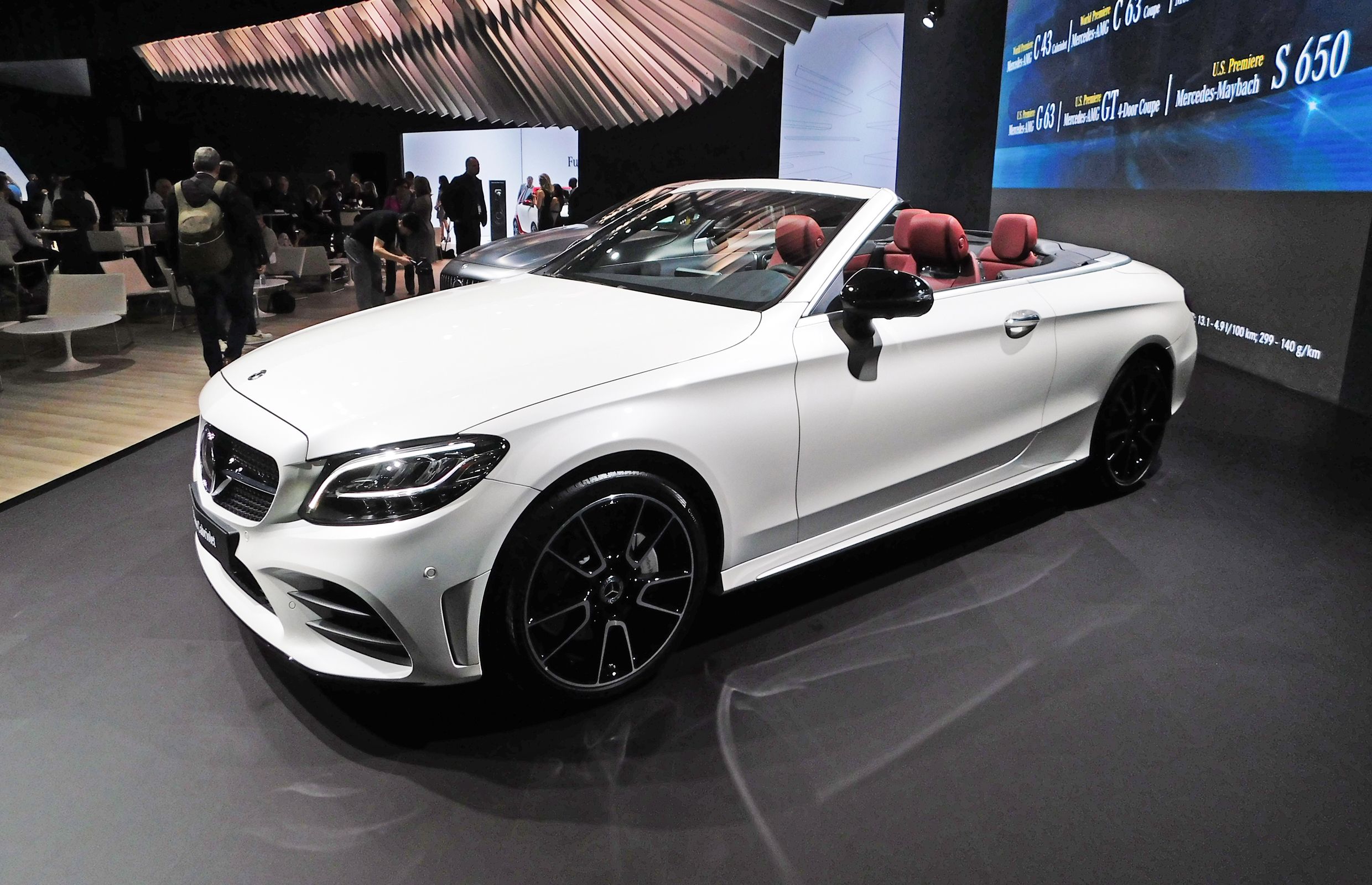 More power and semi-autonomy for the new Mercedes-Benz C-Class | Driving