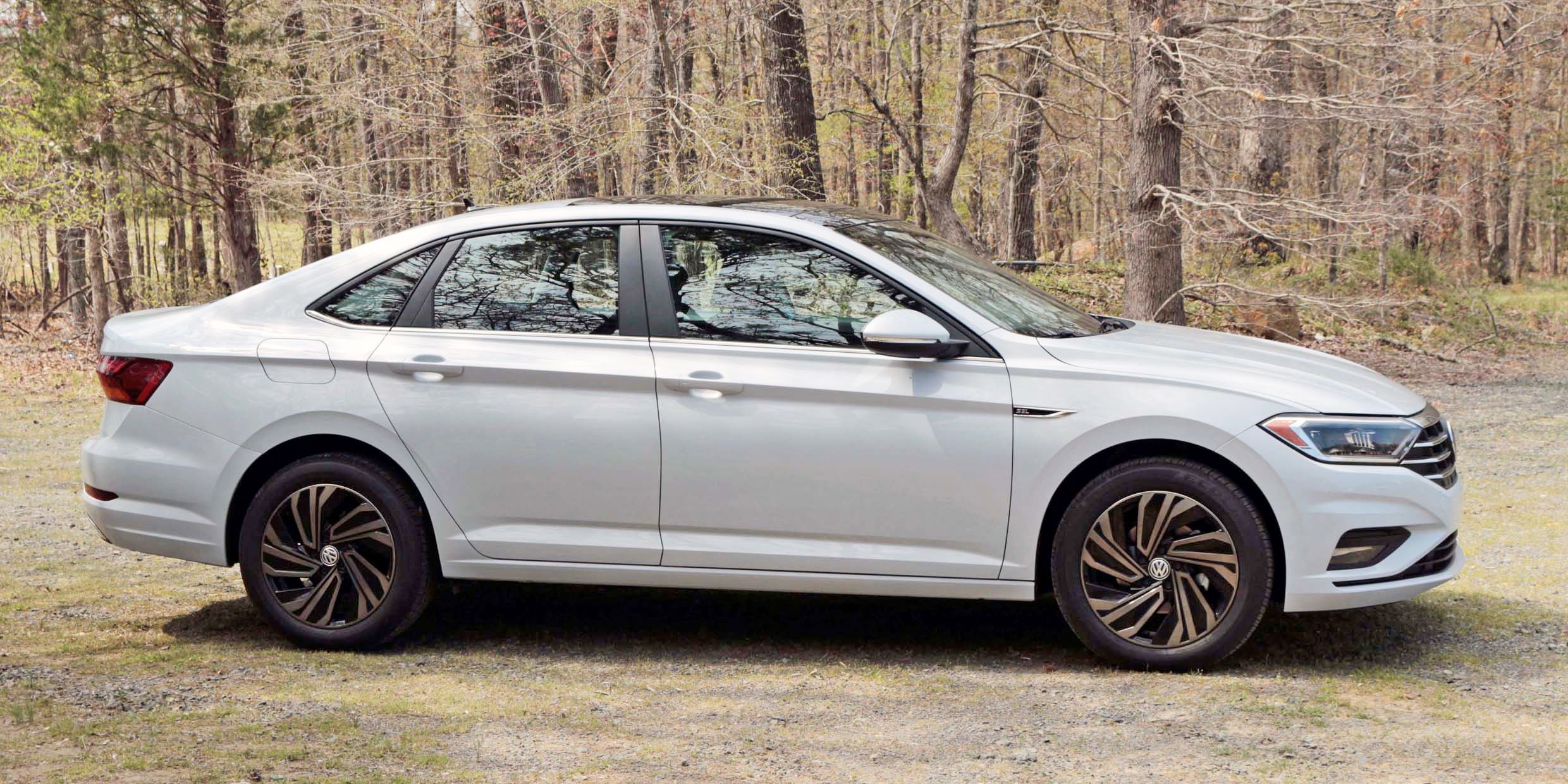 First Drive: 2019 Volkswagen Jetta | Driving