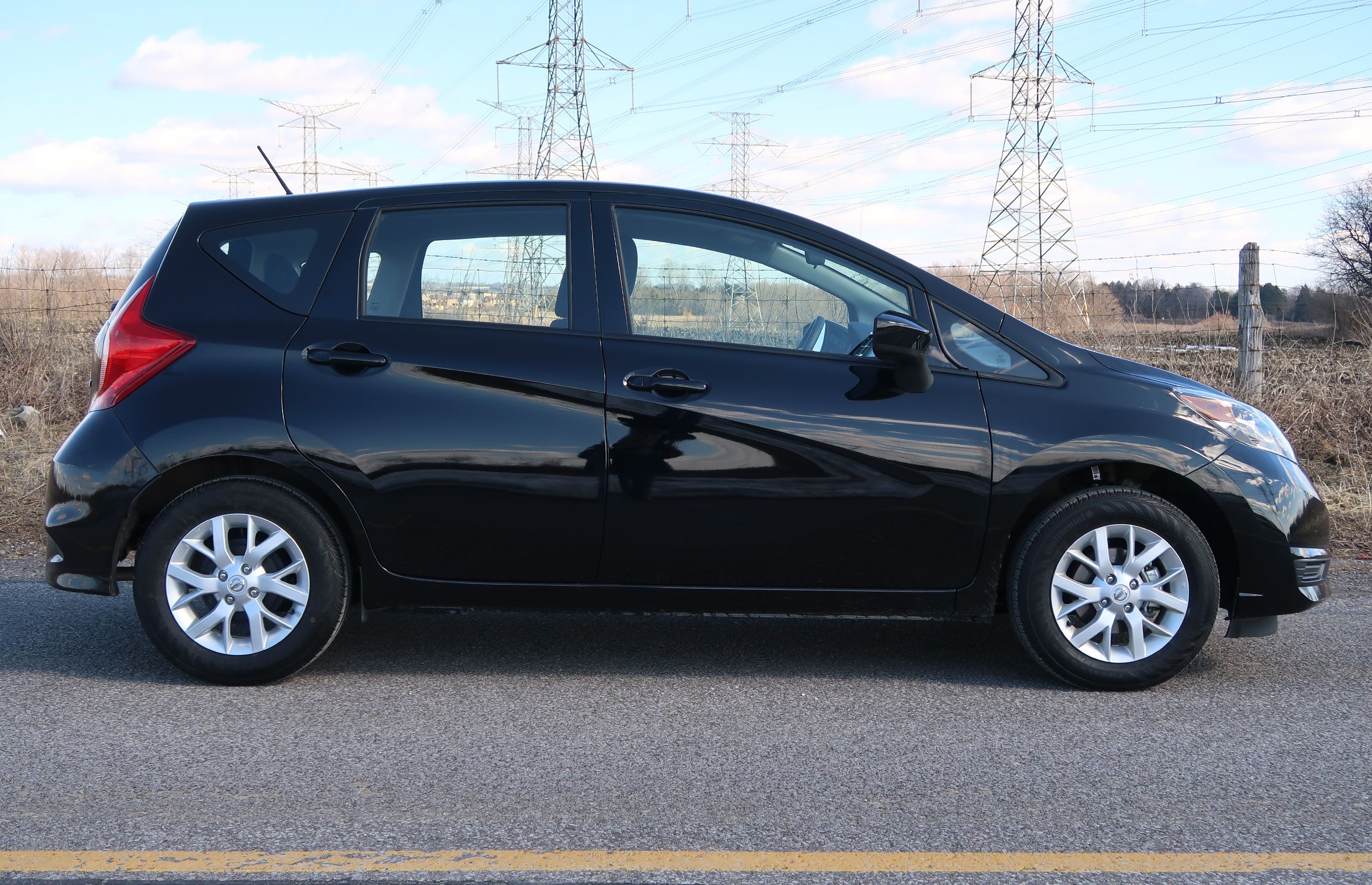 Car Review: 2018 Nissan Versa Note | Driving